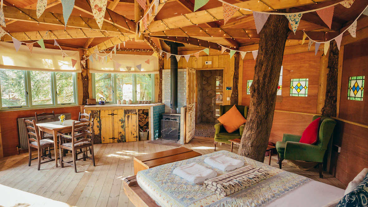 West Lexham Treehouses - Quirky treehouse stays in Norfolk