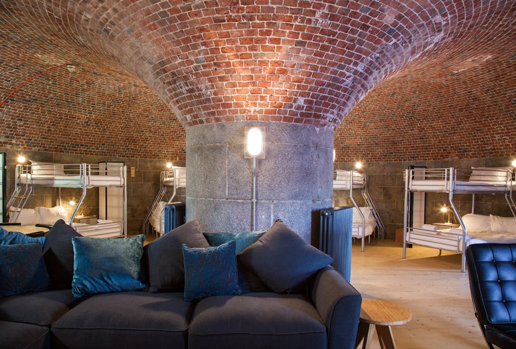 Kempt Tower - Unique historical accommodation in Jersey