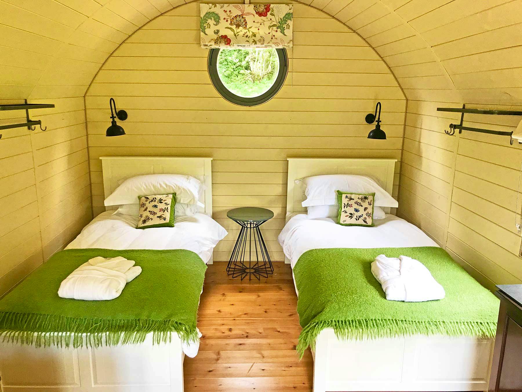 Wanderoo - A bijoux horse truck in the magnificent Brecon Beacons.