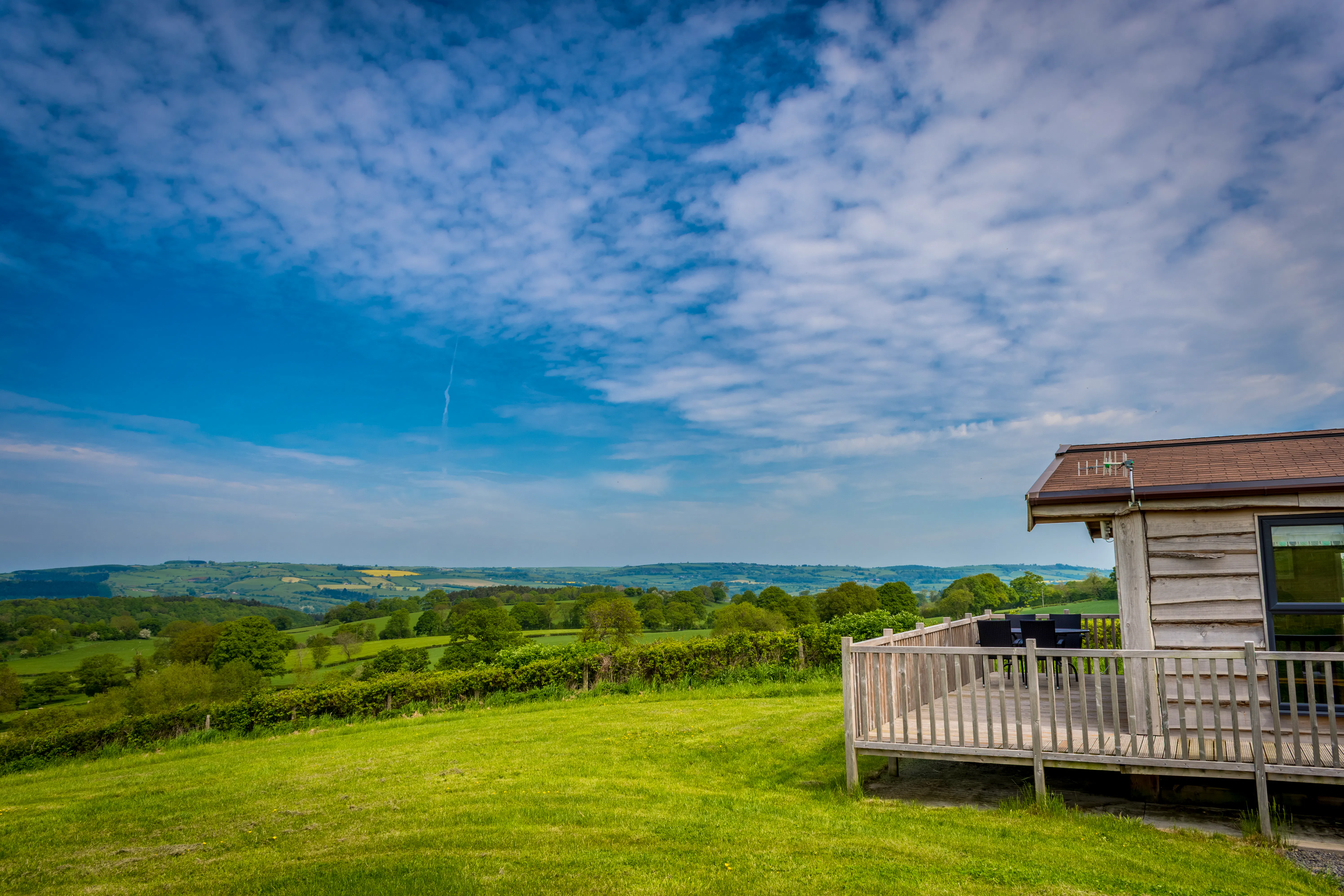 The Dipping Shed – cosy lodge on Shropshire’s Walcot Hall estate