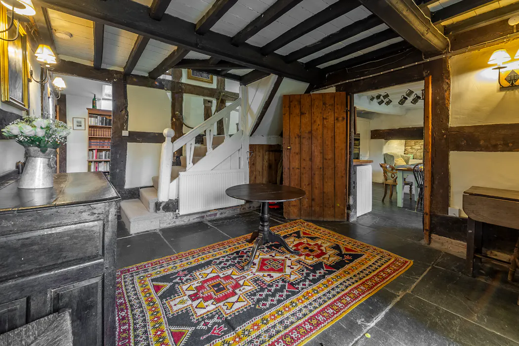 Upper Valley Farmhouse - 17th Century barn conversion in Wales