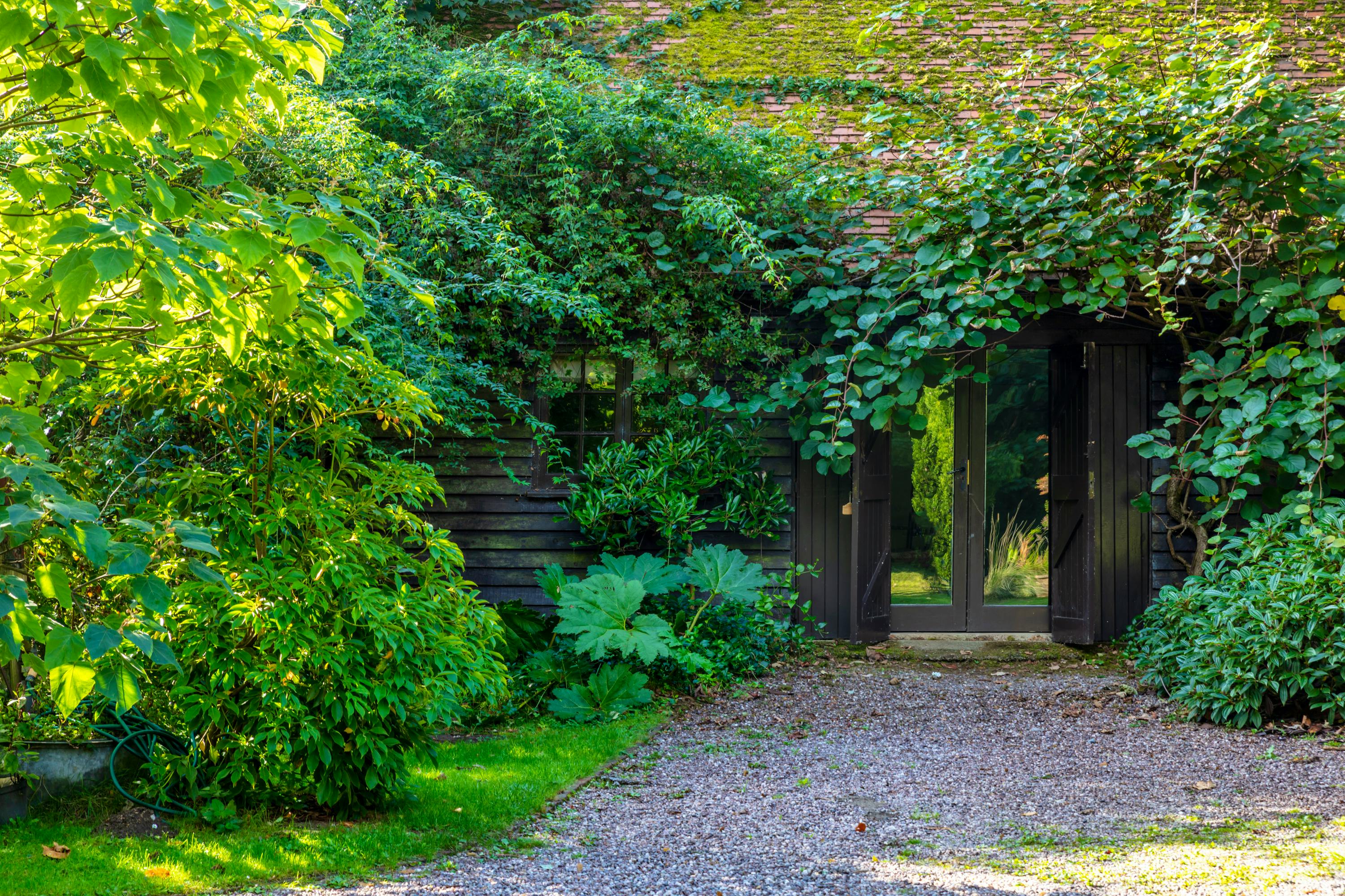 The Barn at Castle Cottage - Romantic Sussex Barn