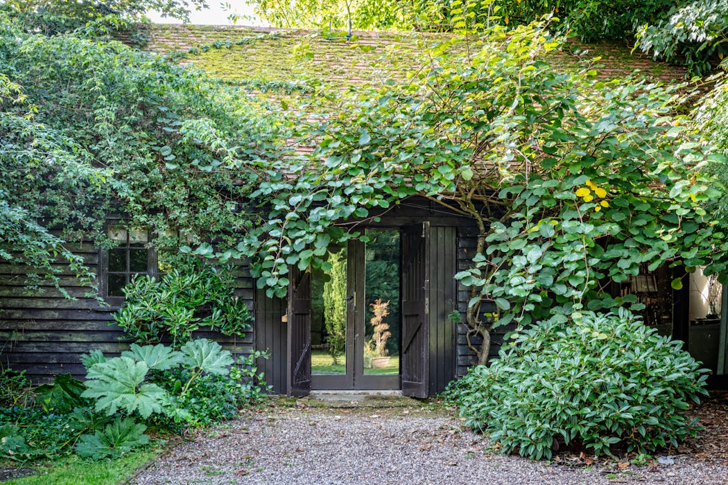 The Barn at Castle Cottage - Romantic Sussex Barn