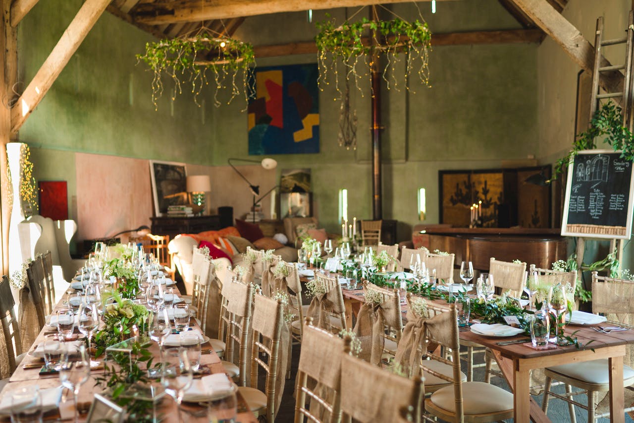 Gins Barn - Stunning New Forest barn conversion with private jetty