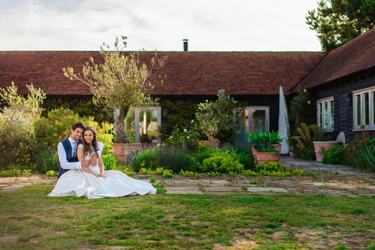 Gins Barn - Stunning New Forest barn conversion with private jetty