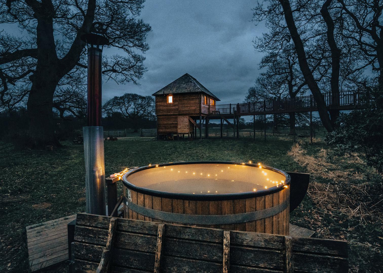 Netherby Estate Treehouse – a cosy cabin for 4 in Cumbria