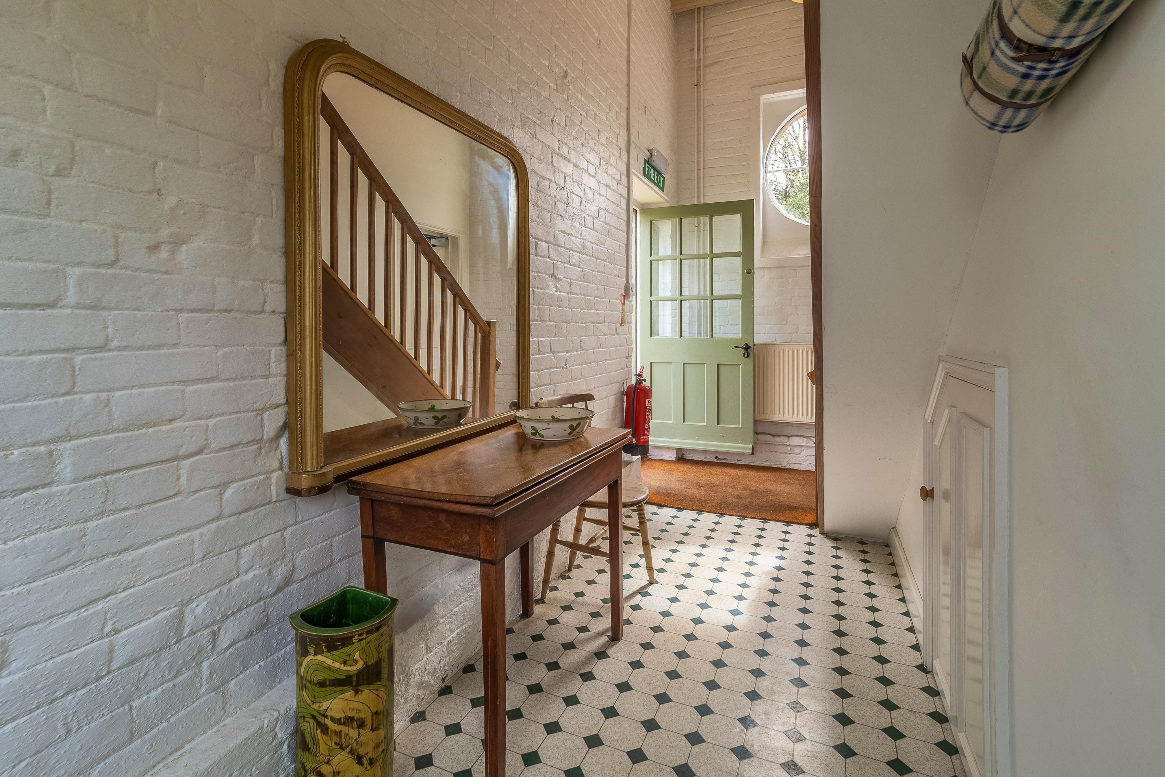Belchamp Hall Hayloft - Farmyard conversion in the Suffolk countryside