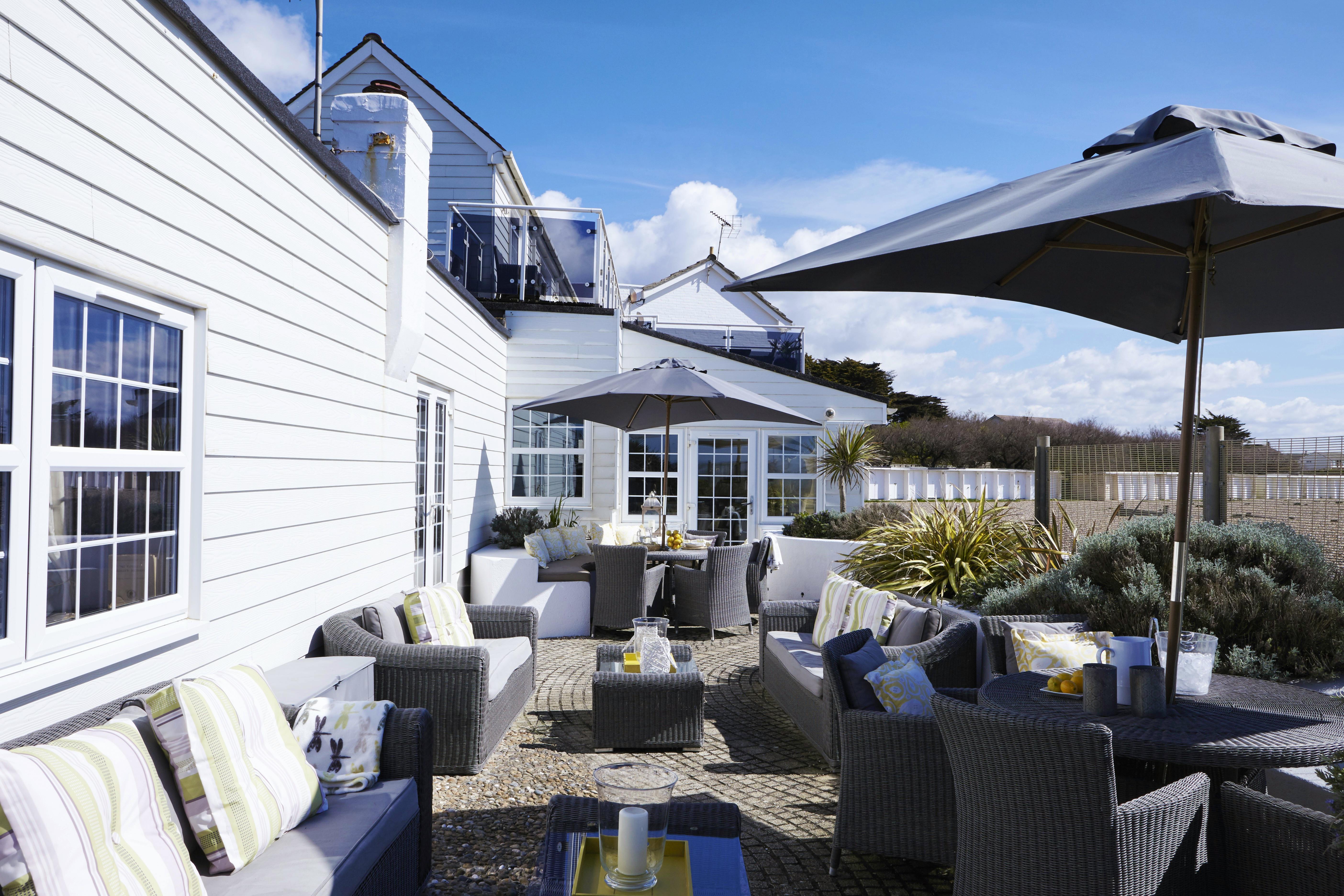 Angmering on Sea Beach House - West Sussex beach house