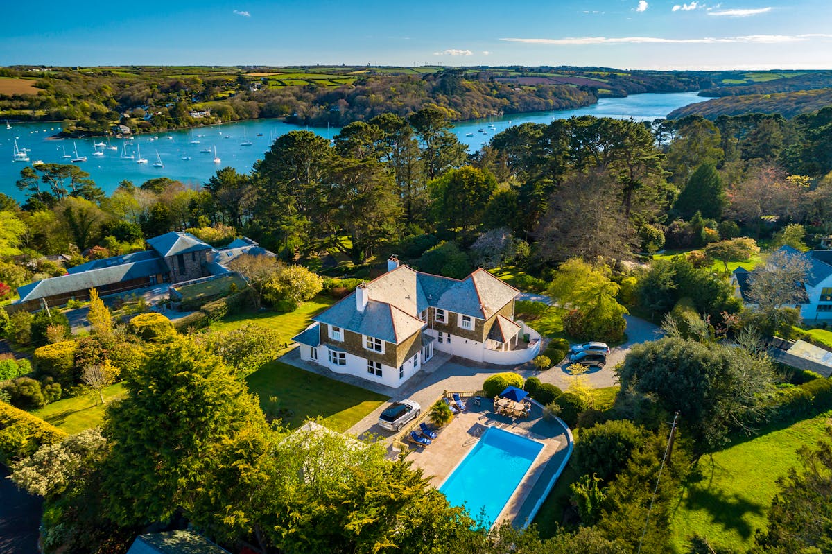 Unique places to stay in Lizard - Unusual places to stay and unique ...