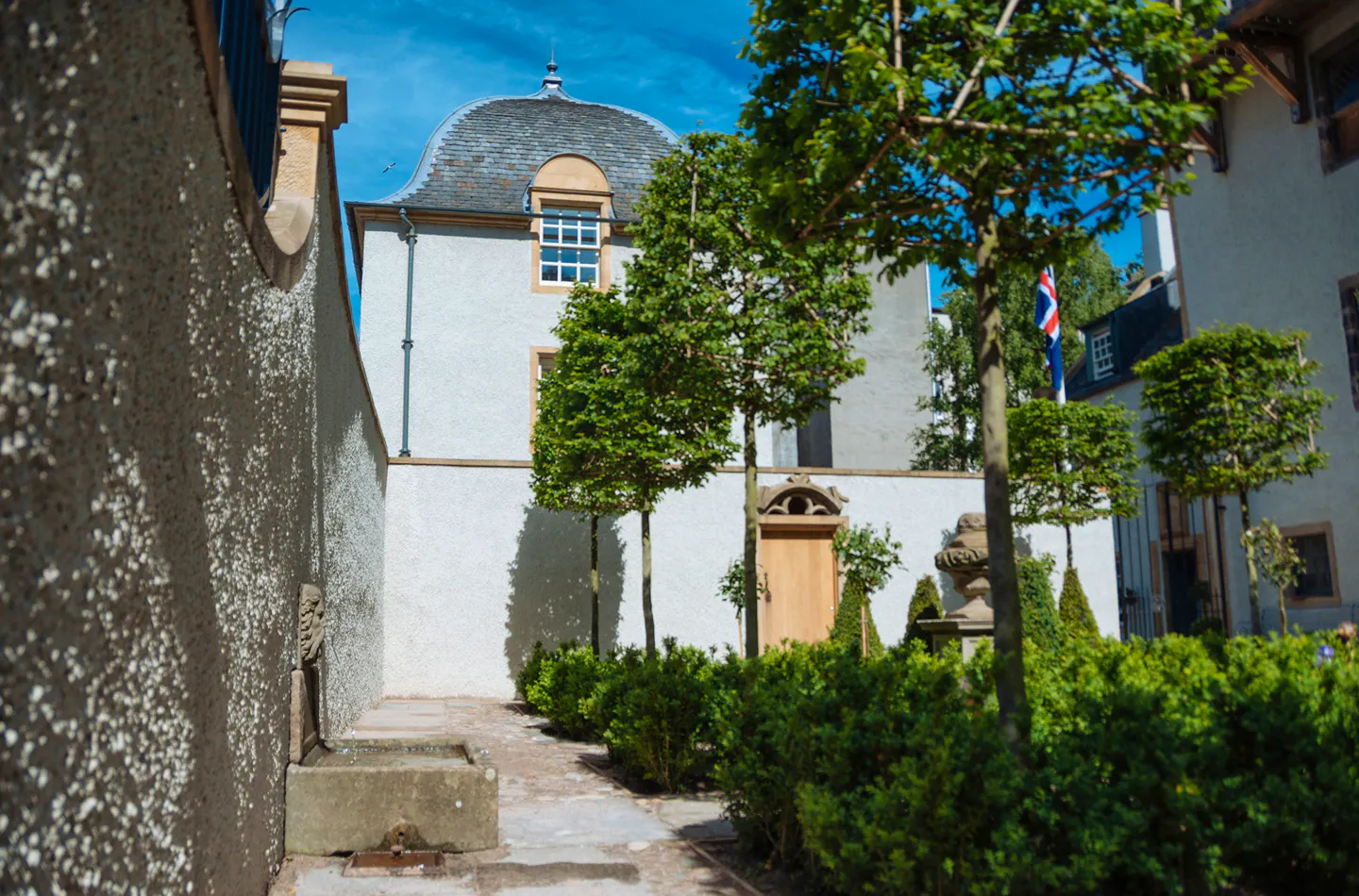 Drylaw House - A stately Georgian manor in the heart of Edinburgh.