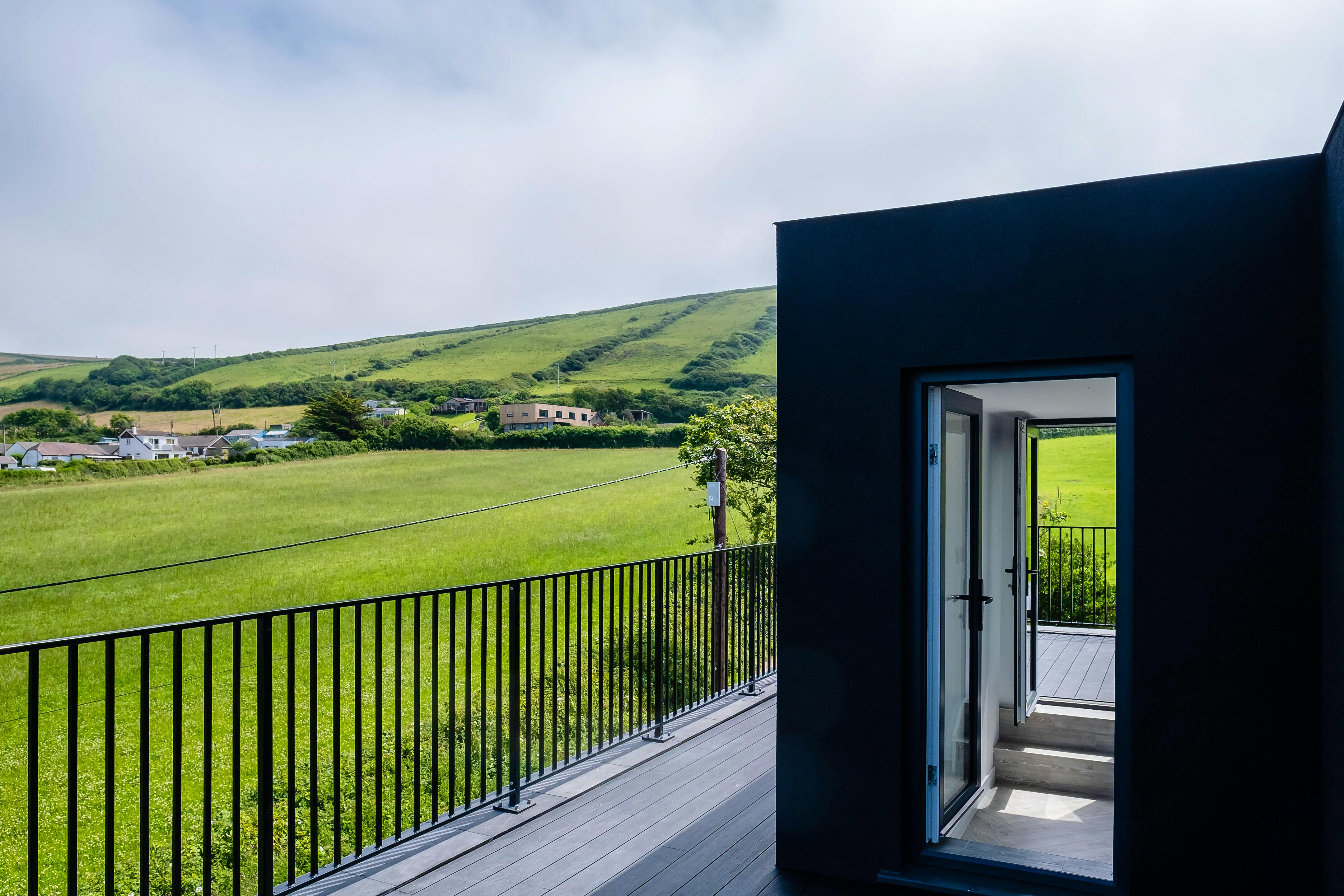 Longleigh Croyde - Modern house by Croyde beach