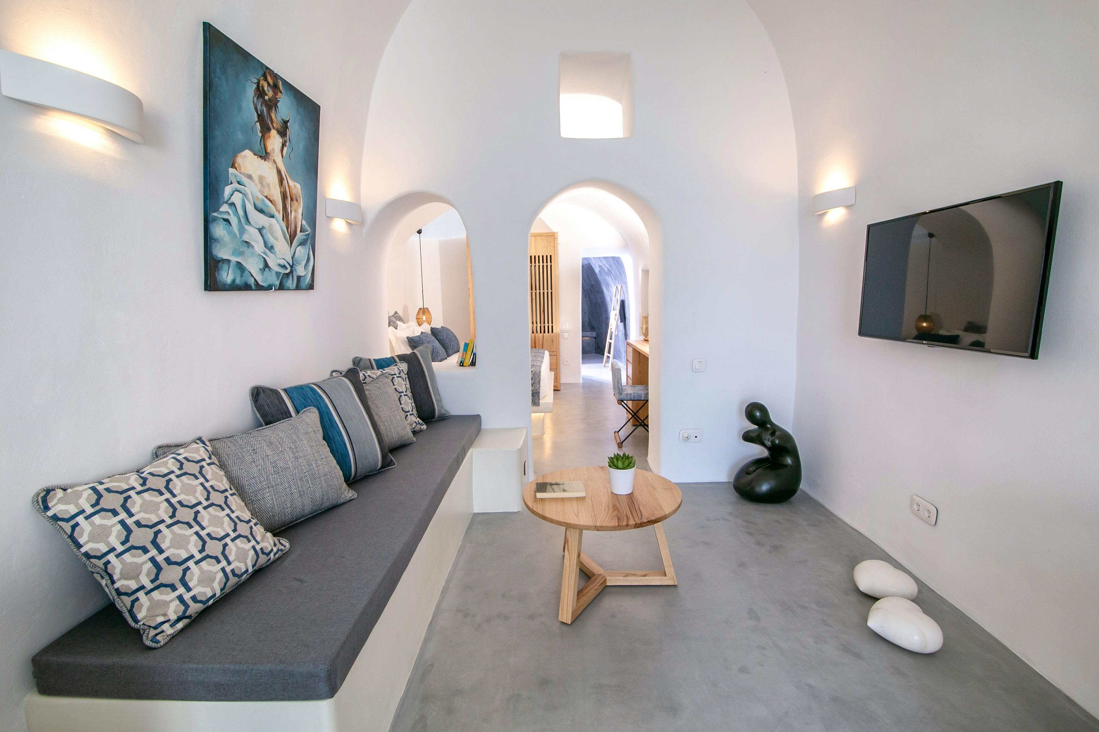 Demeter Cave House – A beautifully romantic retreat on the island of ...