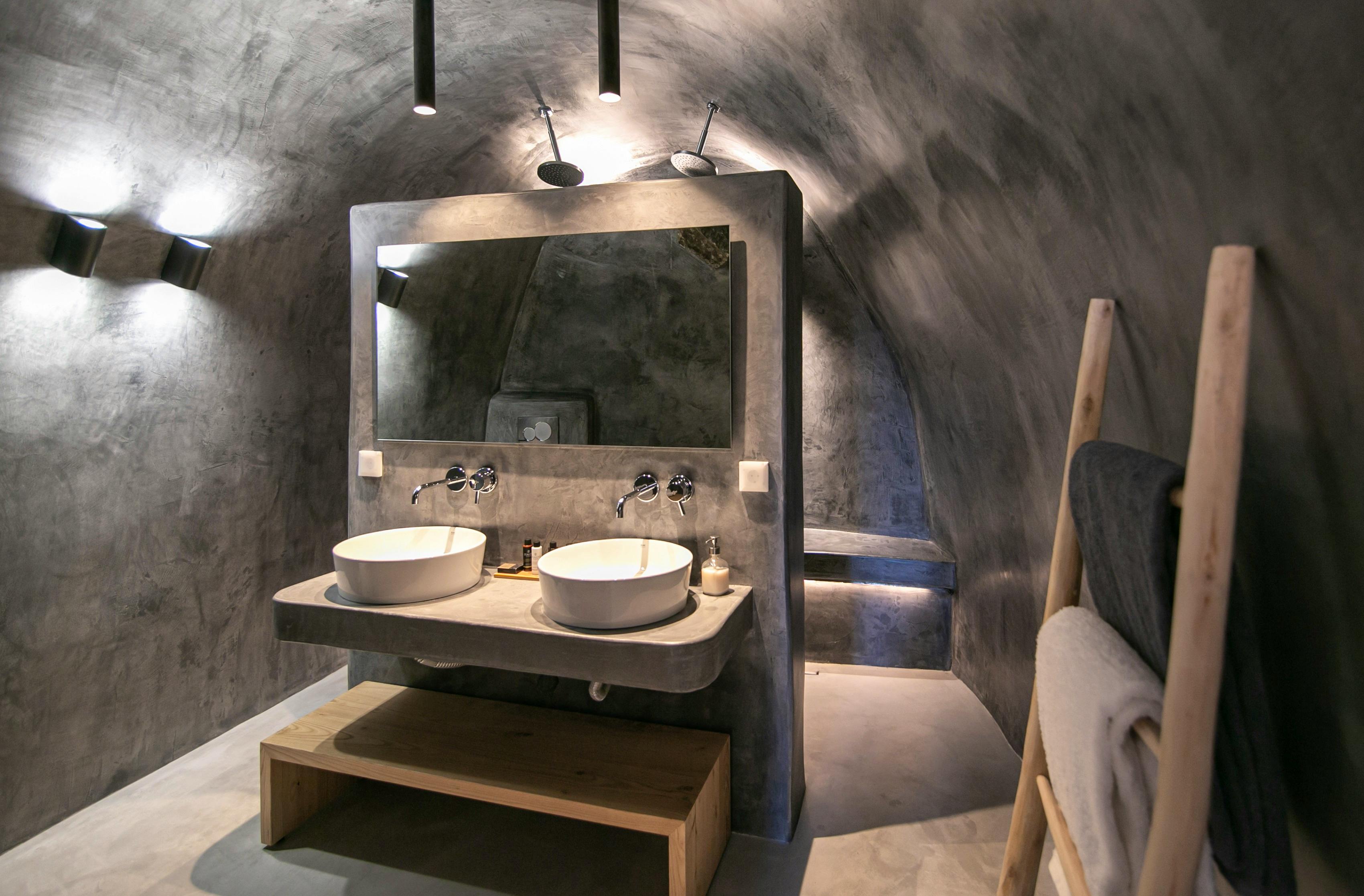 Demeter Cave House – A beautifully romantic retreat on the island of ...