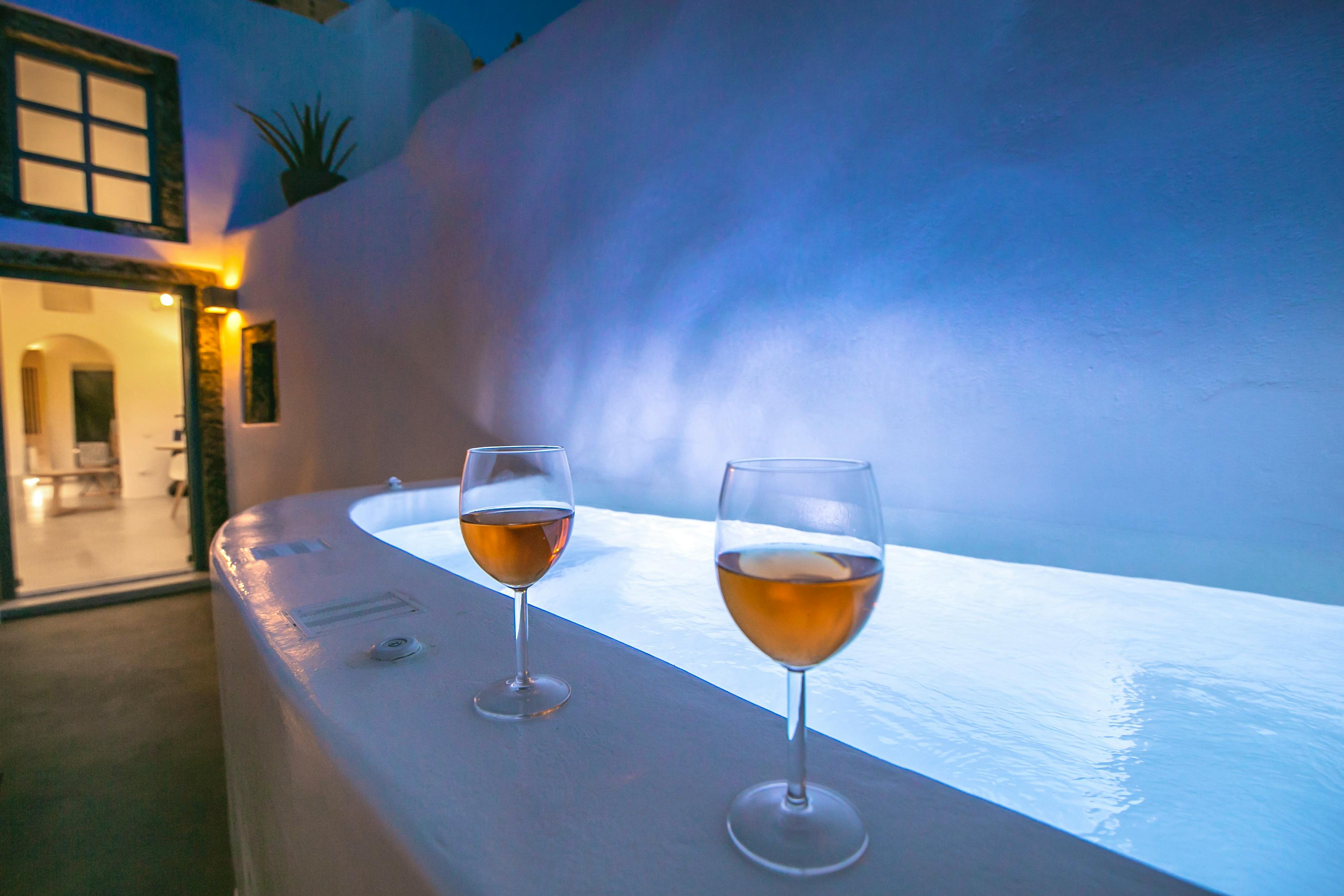 Demeter Cave House – A beautifully romantic retreat on the island of ...