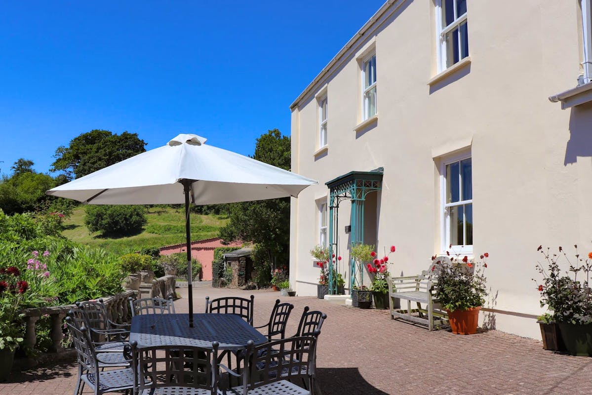 The Georgian House - A traditional family property near Illfracombe ...