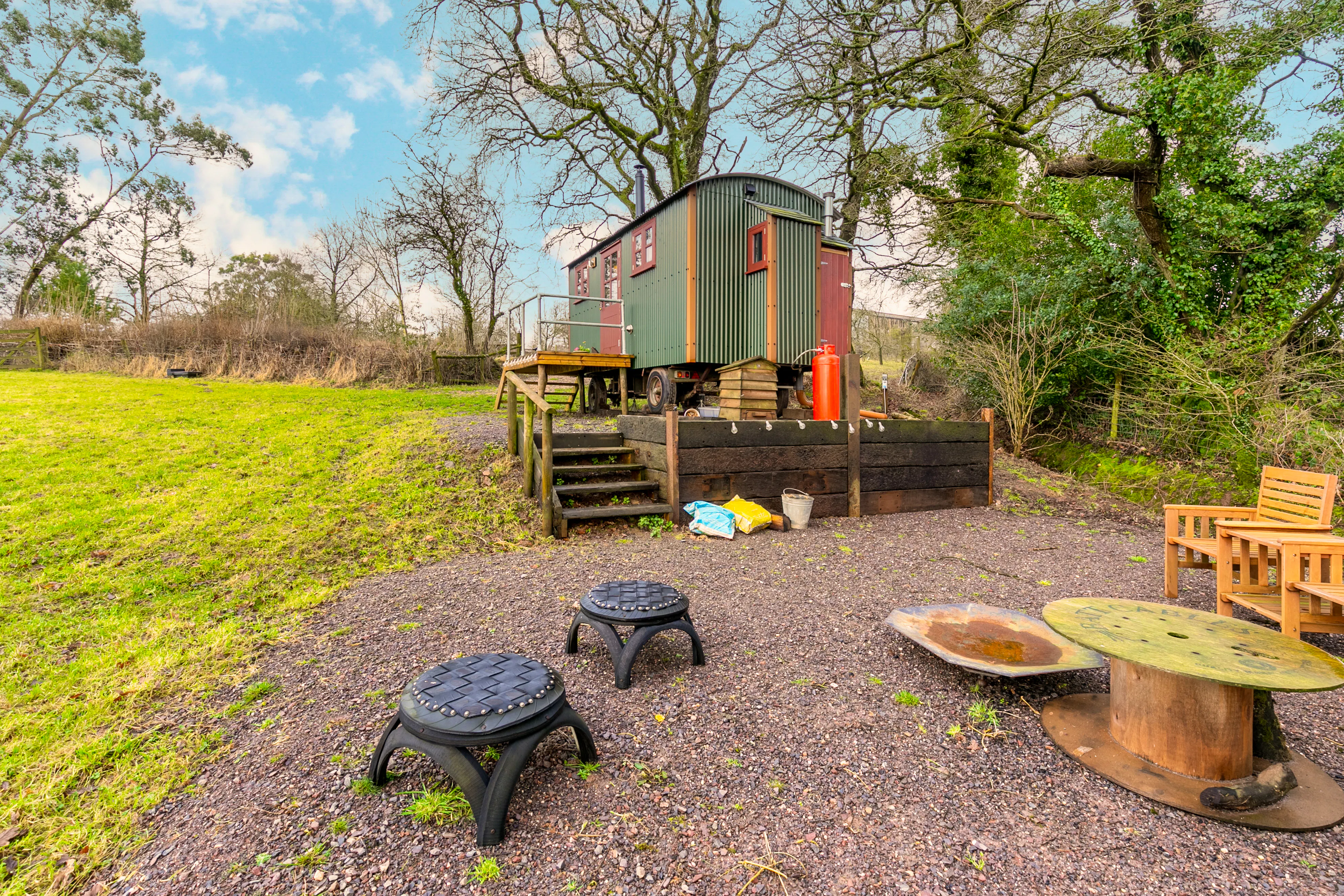 Lilypod - Floating pod in Devon