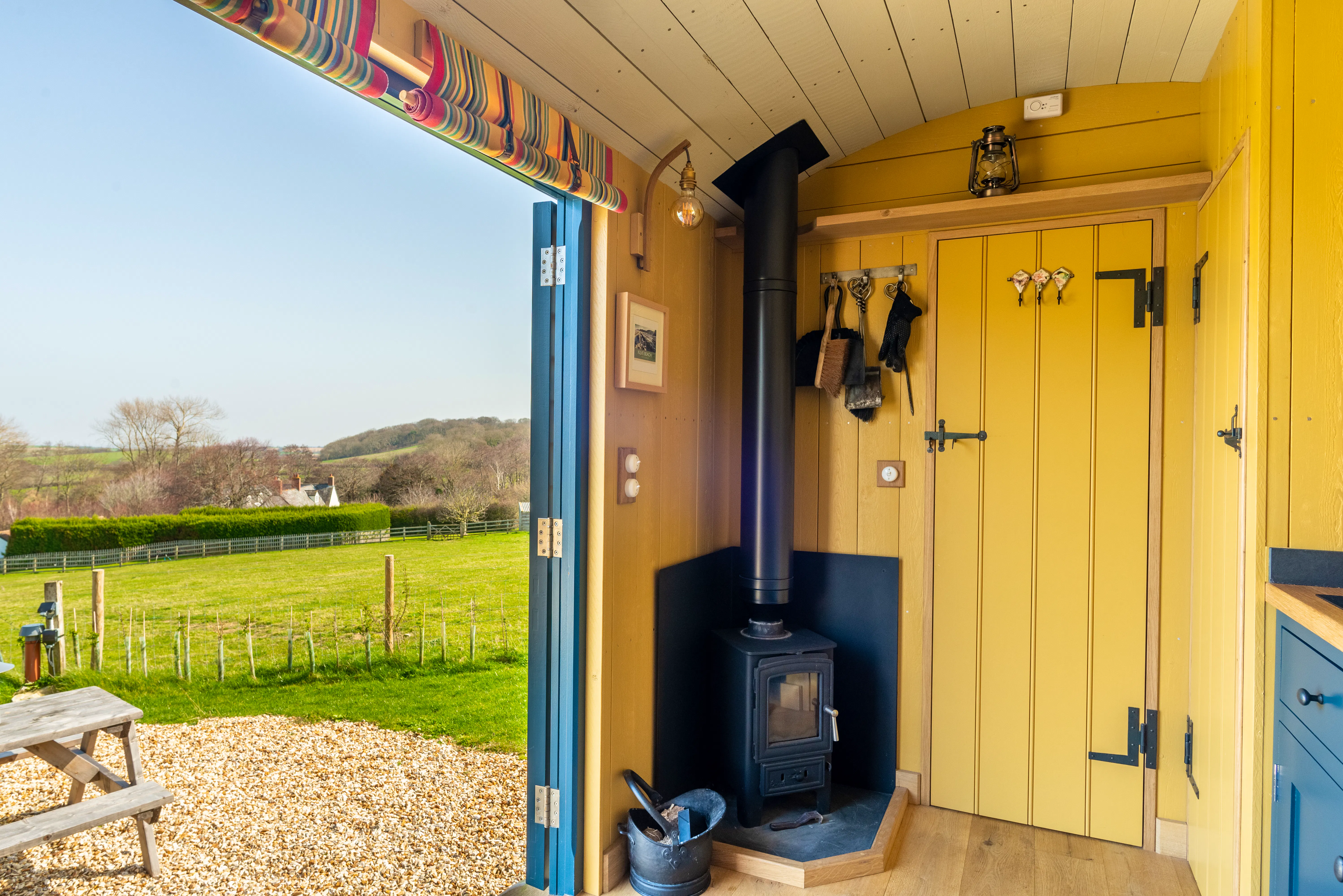 Sennybridge Shepherds Huts - Brecon Beacons hut