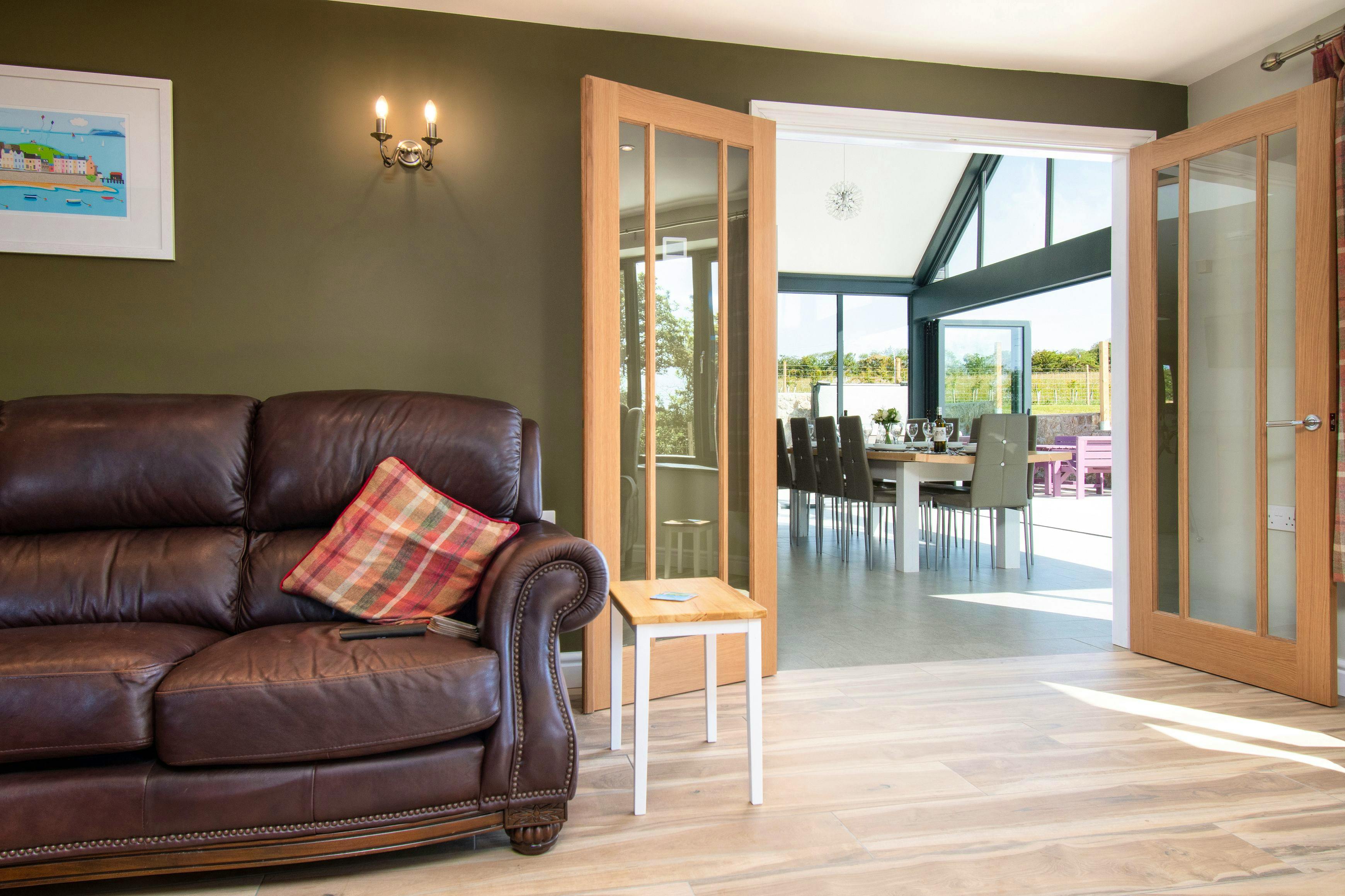 Ty Rhos Newydd - Five-bed holiday home in Pencraigwen, Anglesey