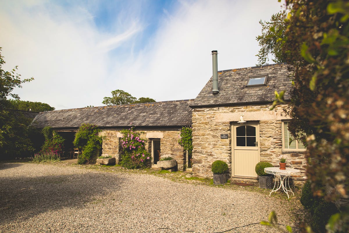 The Bullpen – Luxurious barn in the Cornish countryside.
