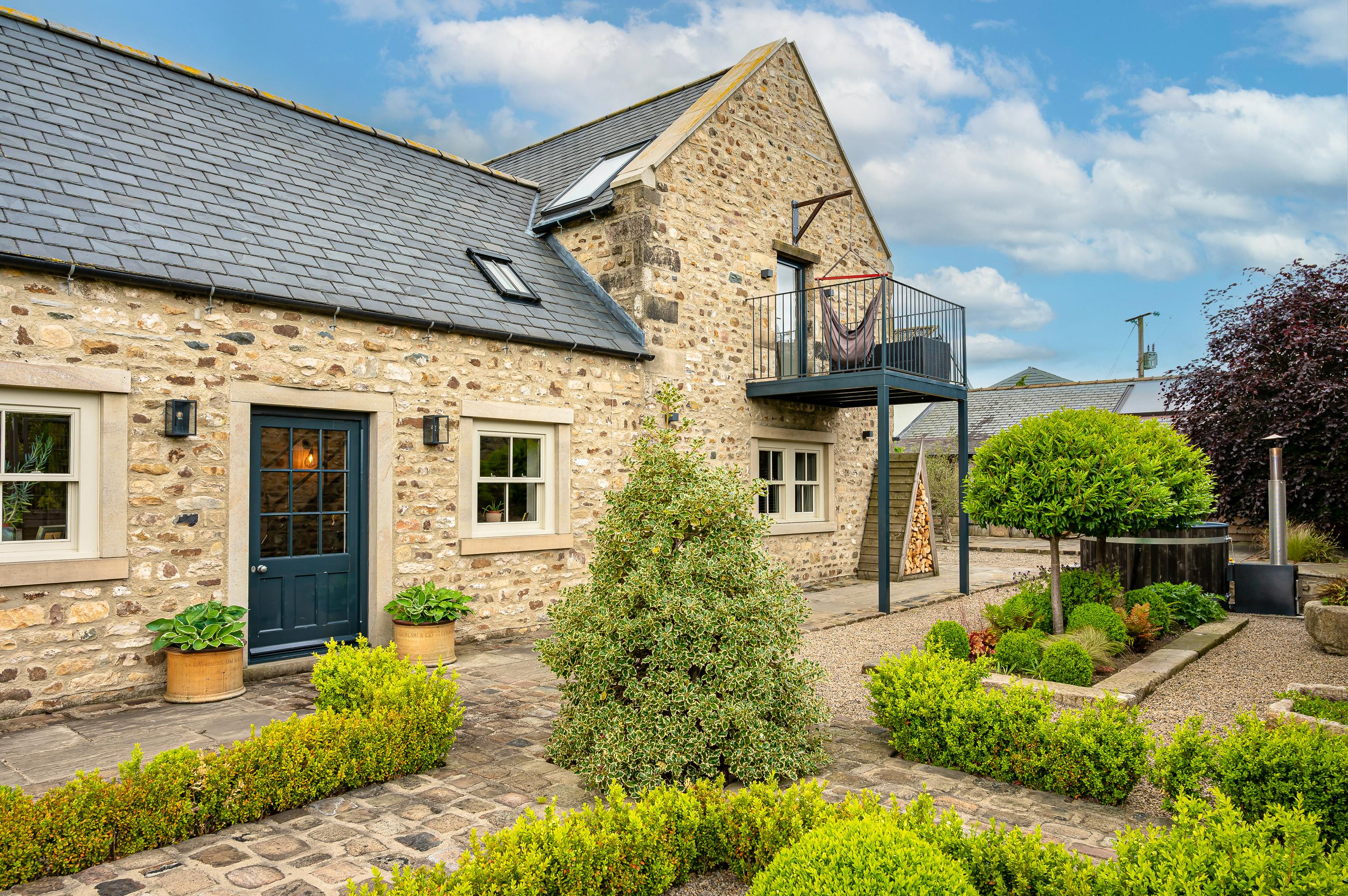 Angel Barn - Luxurious converted barn in the Yorkshire Dales