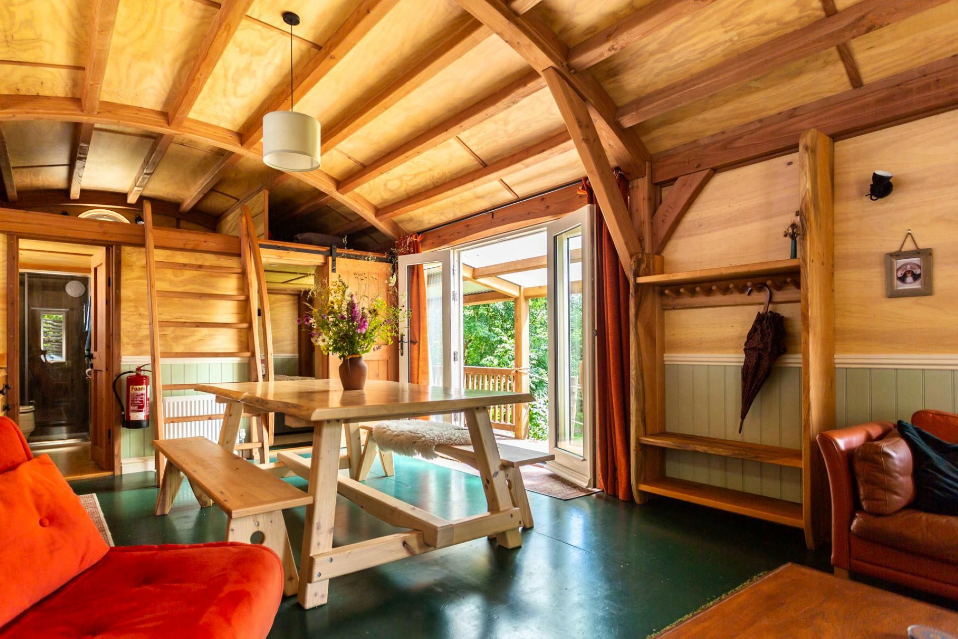 Devon Dens - Two gorgeous off-grid cabins in rural Devon