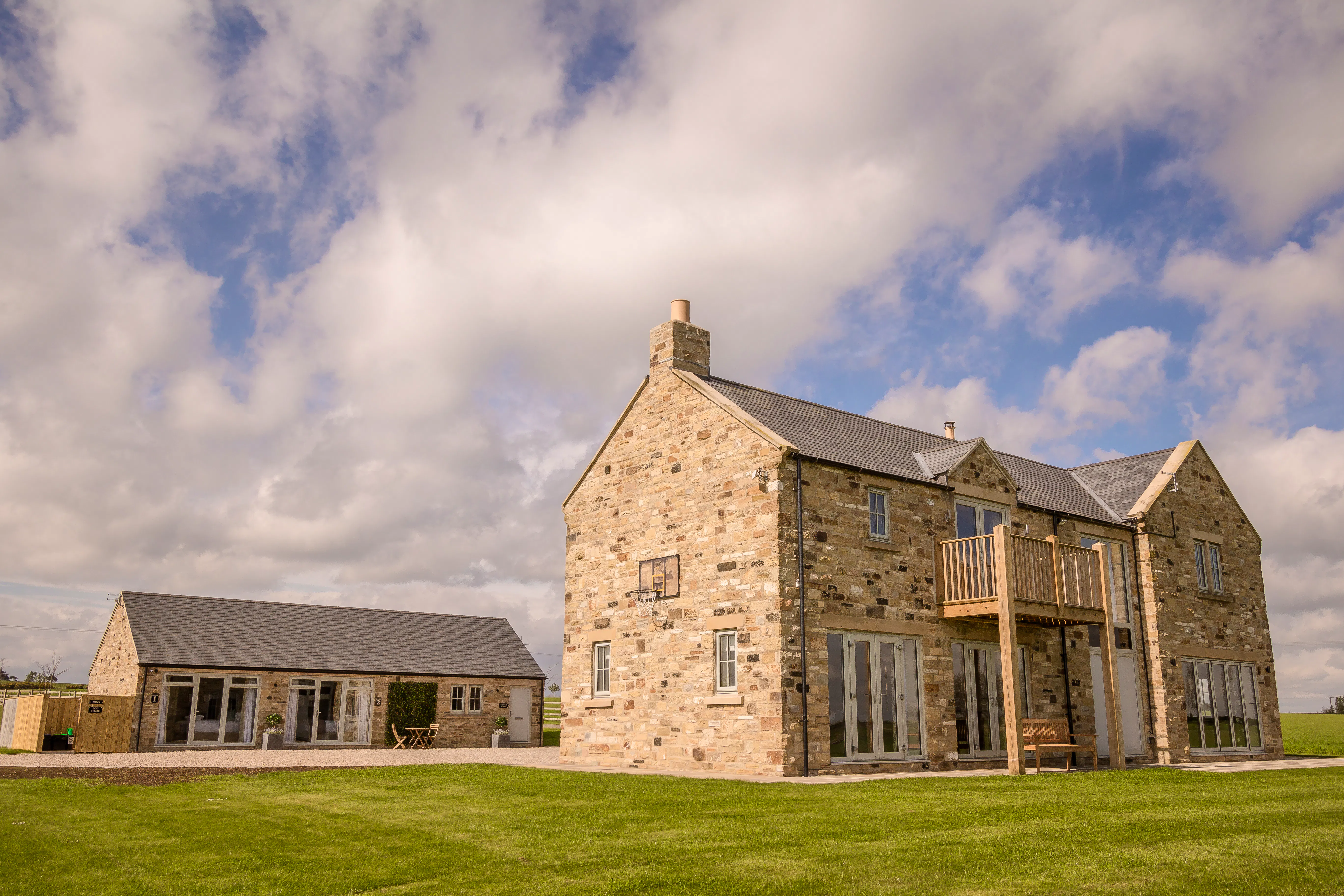 Waterloo Lodge - Stone home in Yorkshire