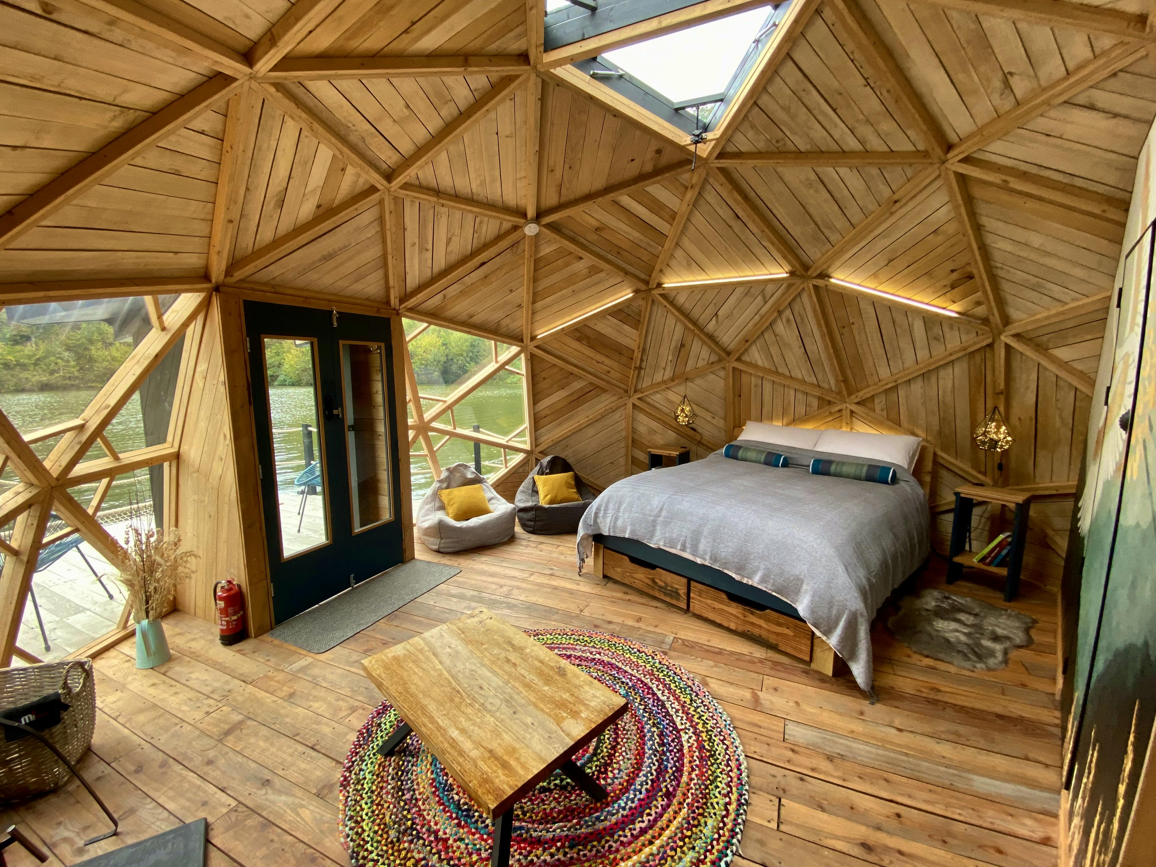 Lilypod - Floating pod in Devon