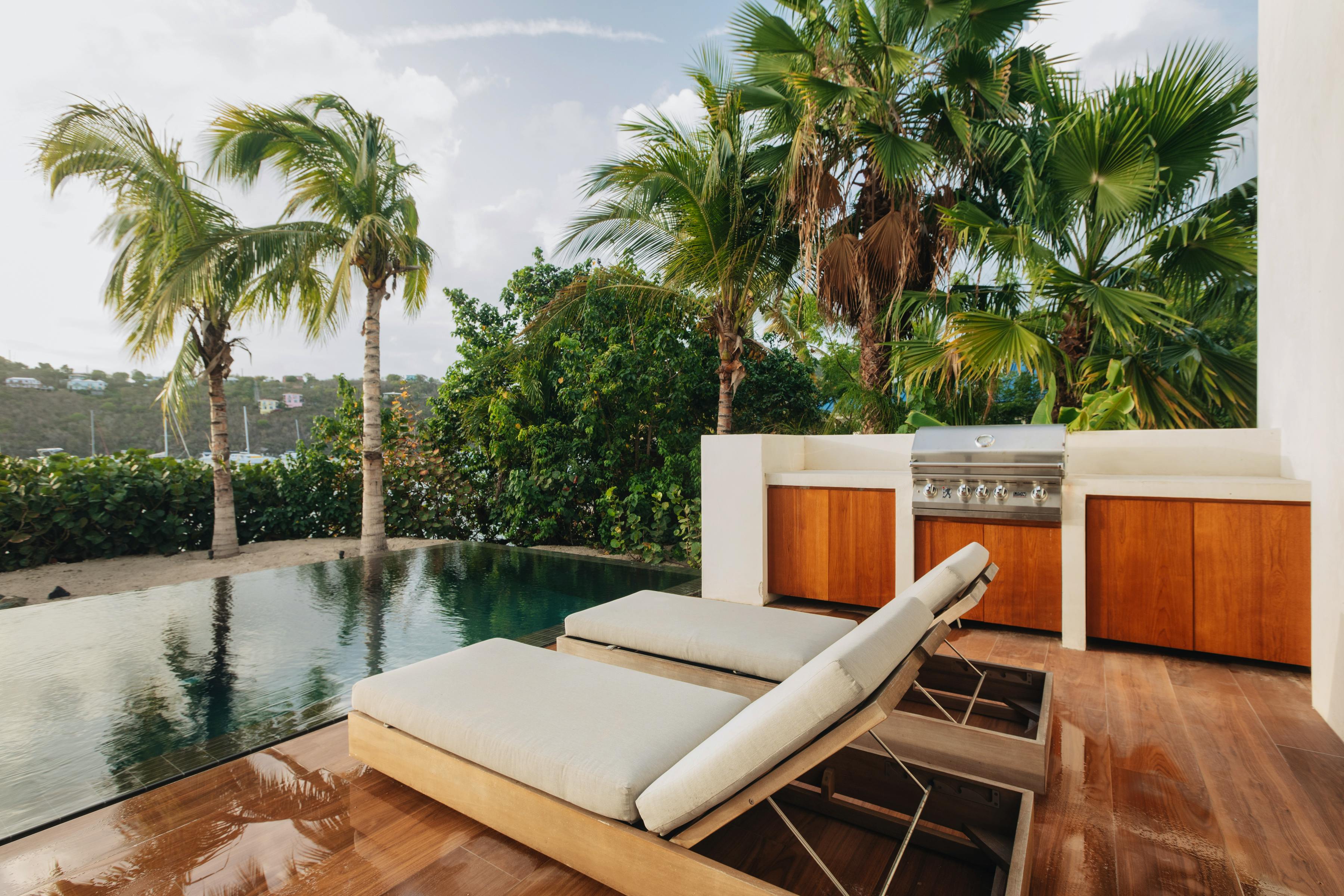 Cool Villas - View our collection of Classic Villas to rent