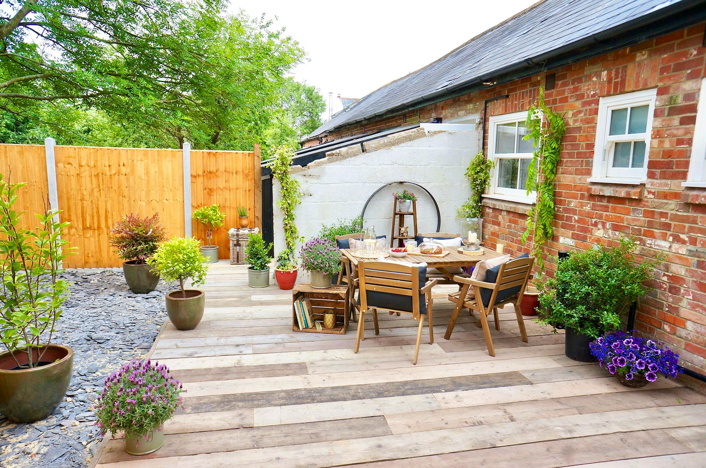 Gins Barn - Stunning New Forest barn conversion with private jetty