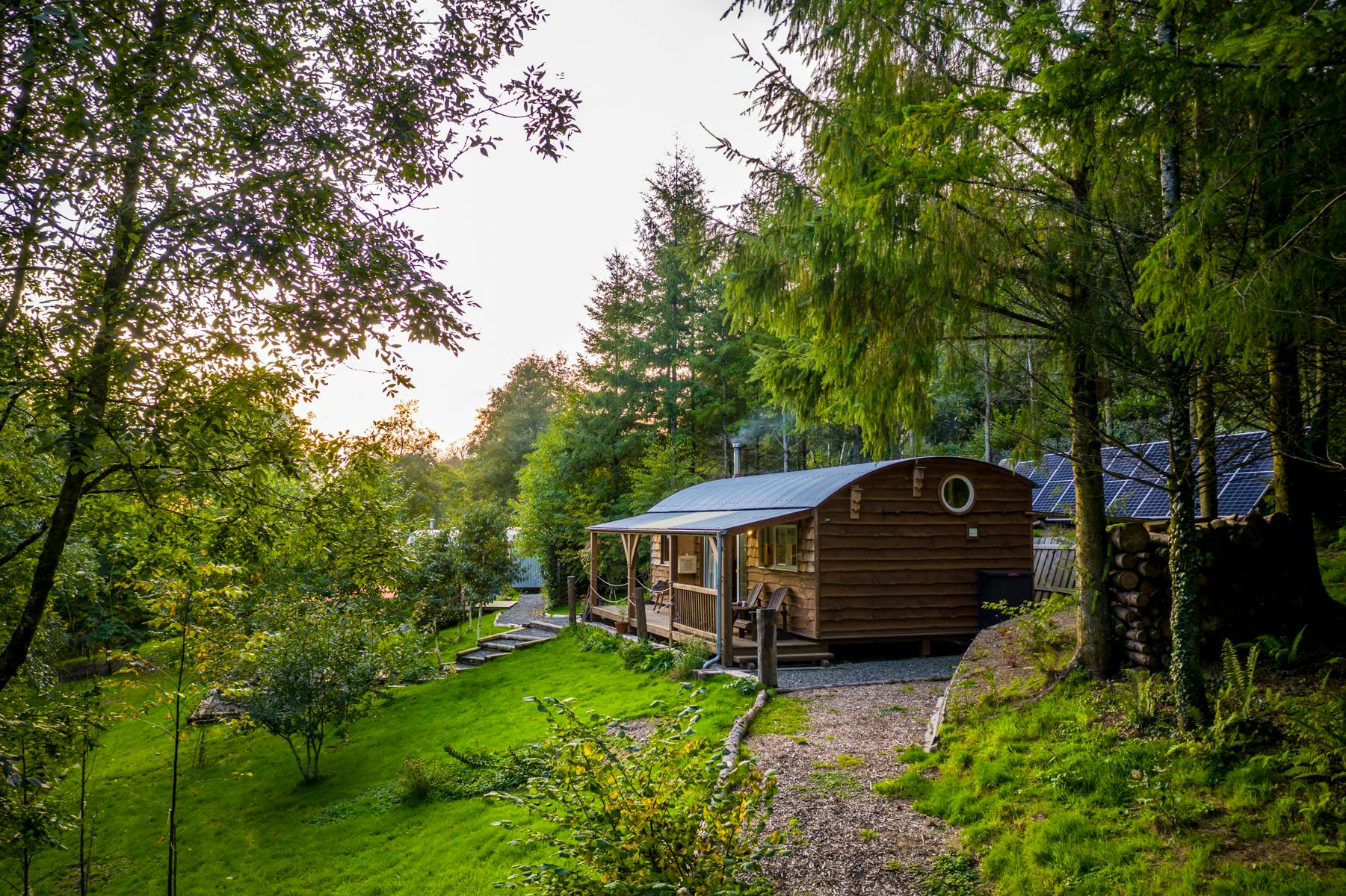 Devon Dens - Two gorgeous off-grid cabins in rural Devon