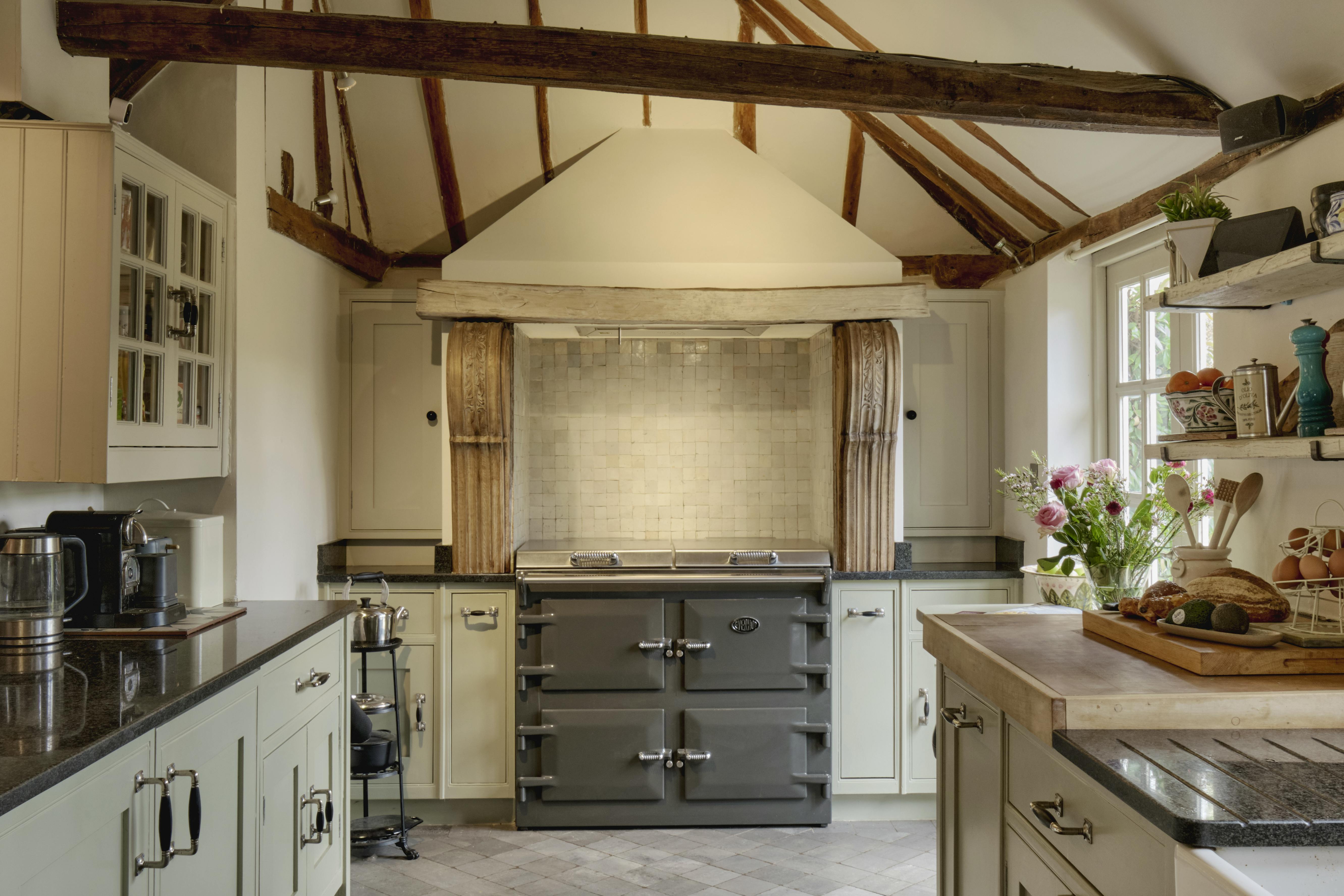 Tanhouse - Idyllic Sussex retreat for 10