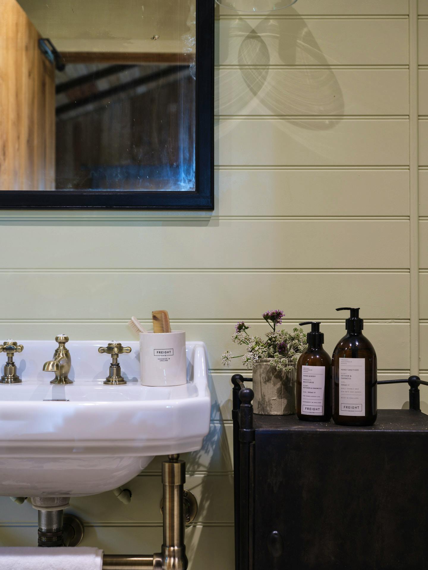 Tree House Retreats - Gorgeous treehouses in West Sussex