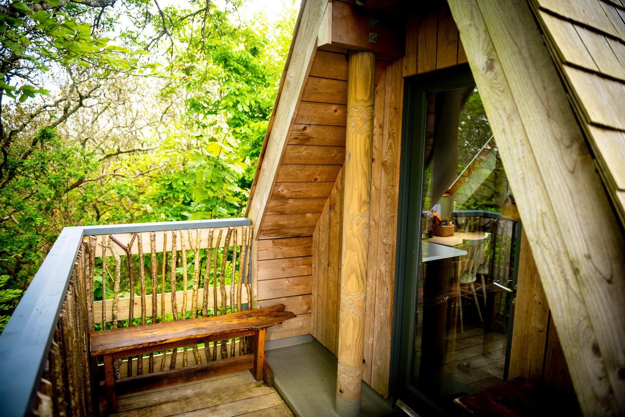 Kalmynsi Treehouse - Super stylish Cornish treehouse