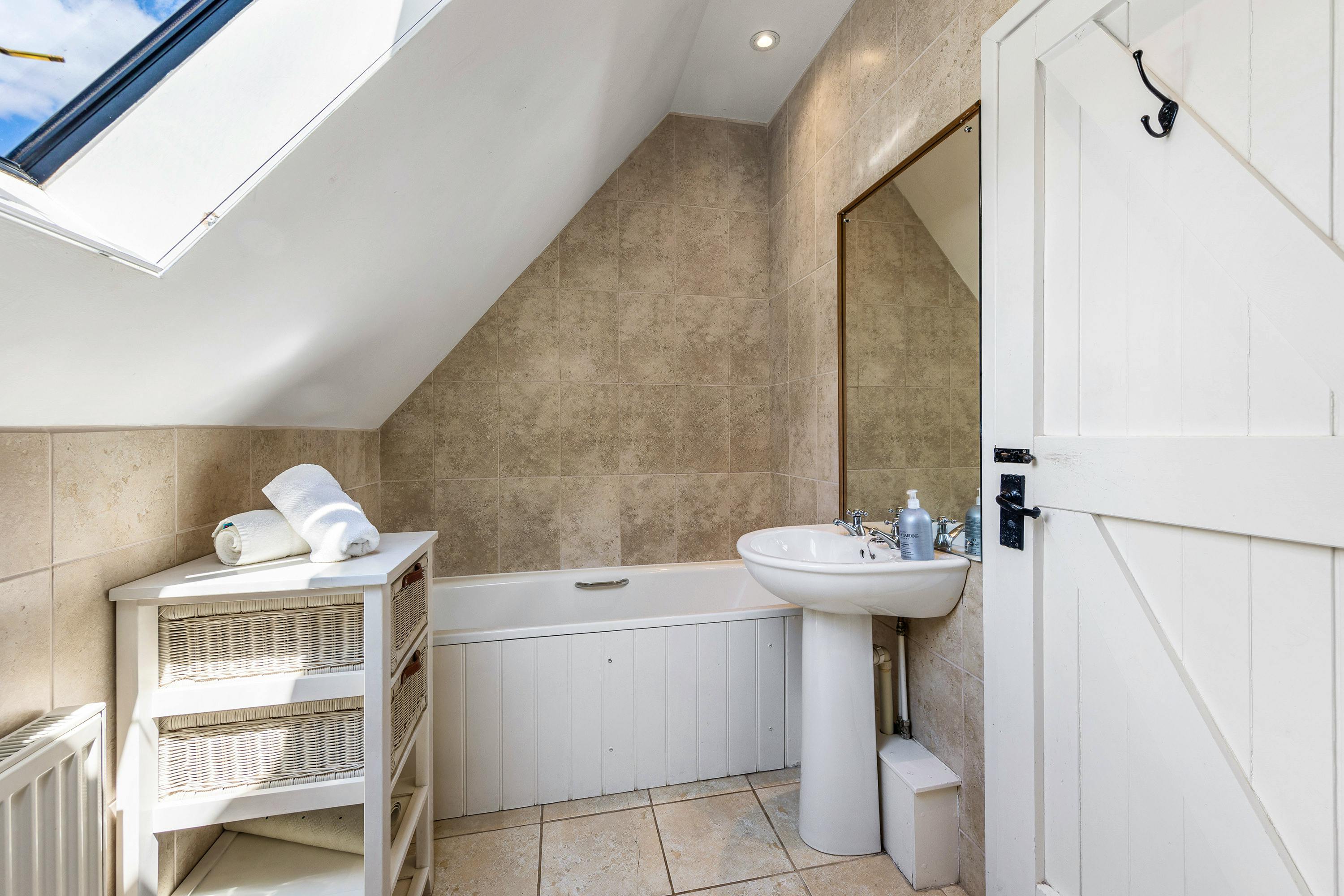 The Barn at Great Higham - Beautiful Kent barn