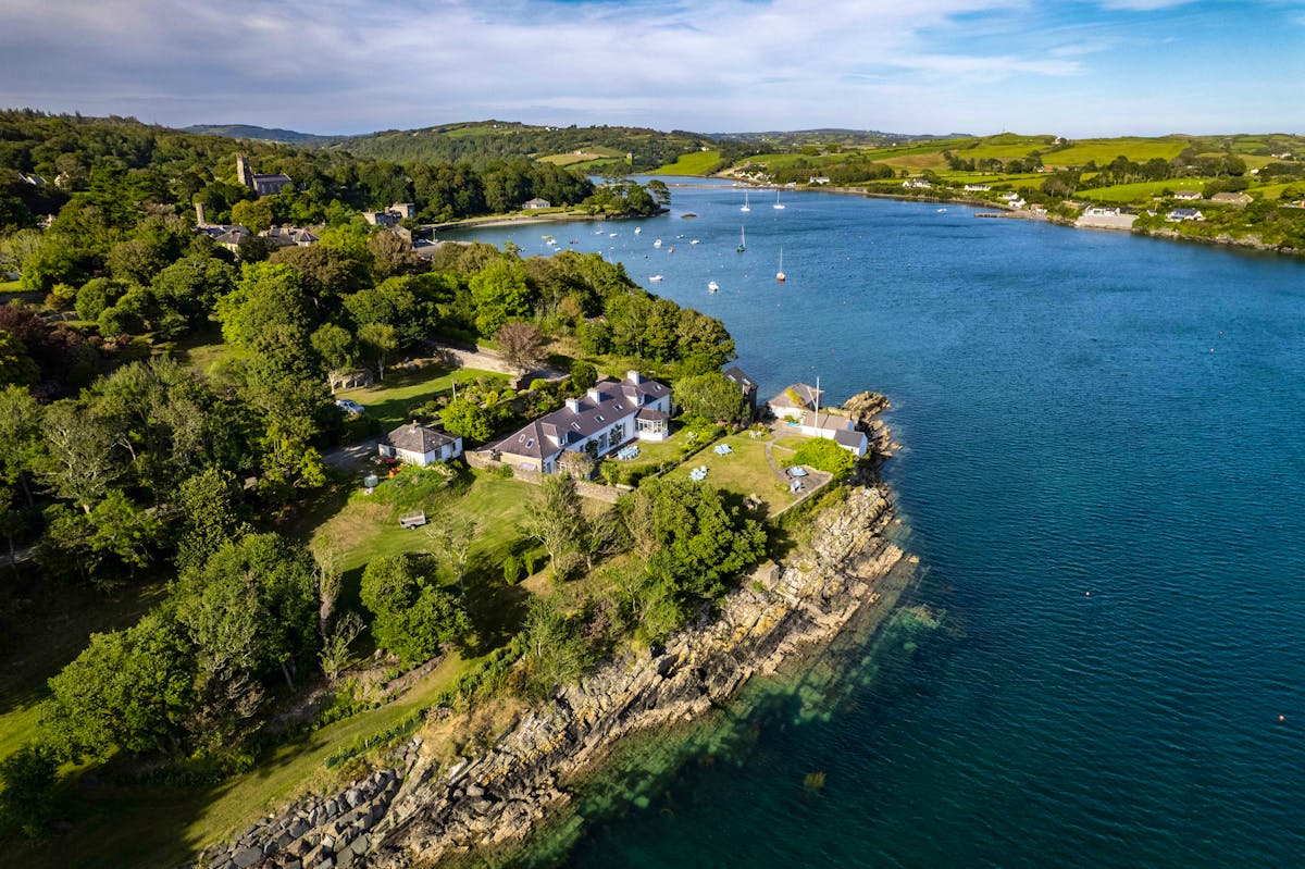 The Rocket House - Coastguard's cottage in Cork