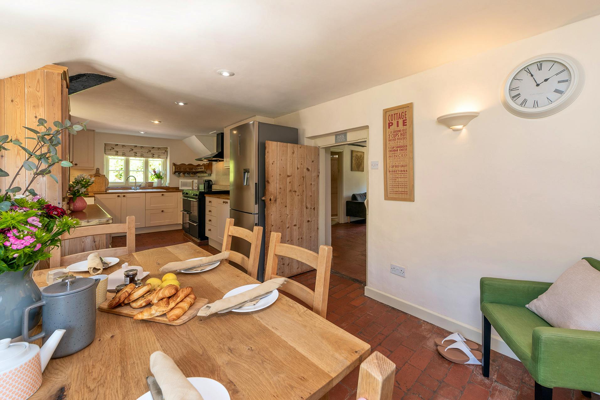 Cherry Tree Farmhouse - 17th century holiday home in Somerset