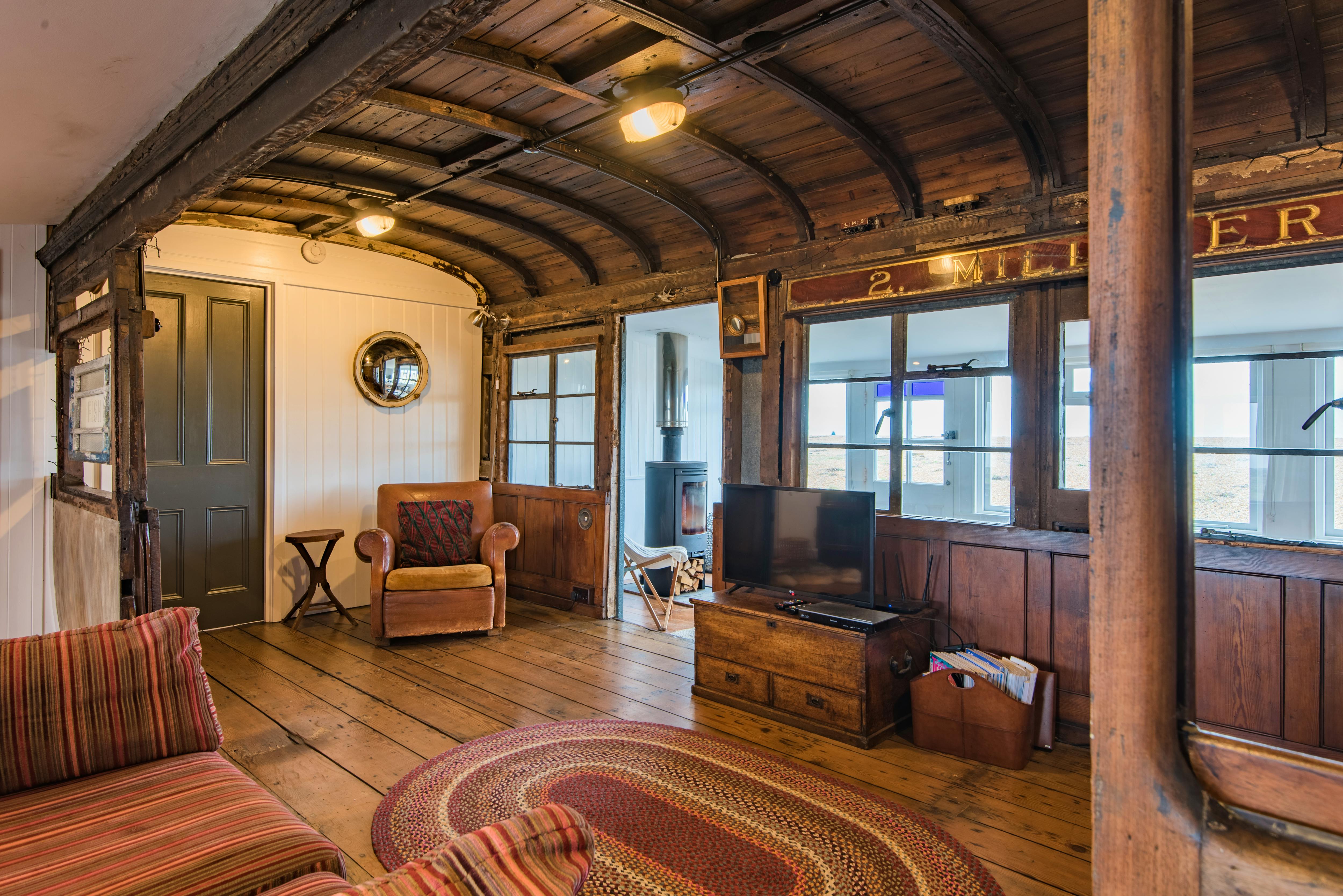 Sunray - Cosy Dungeness cottage