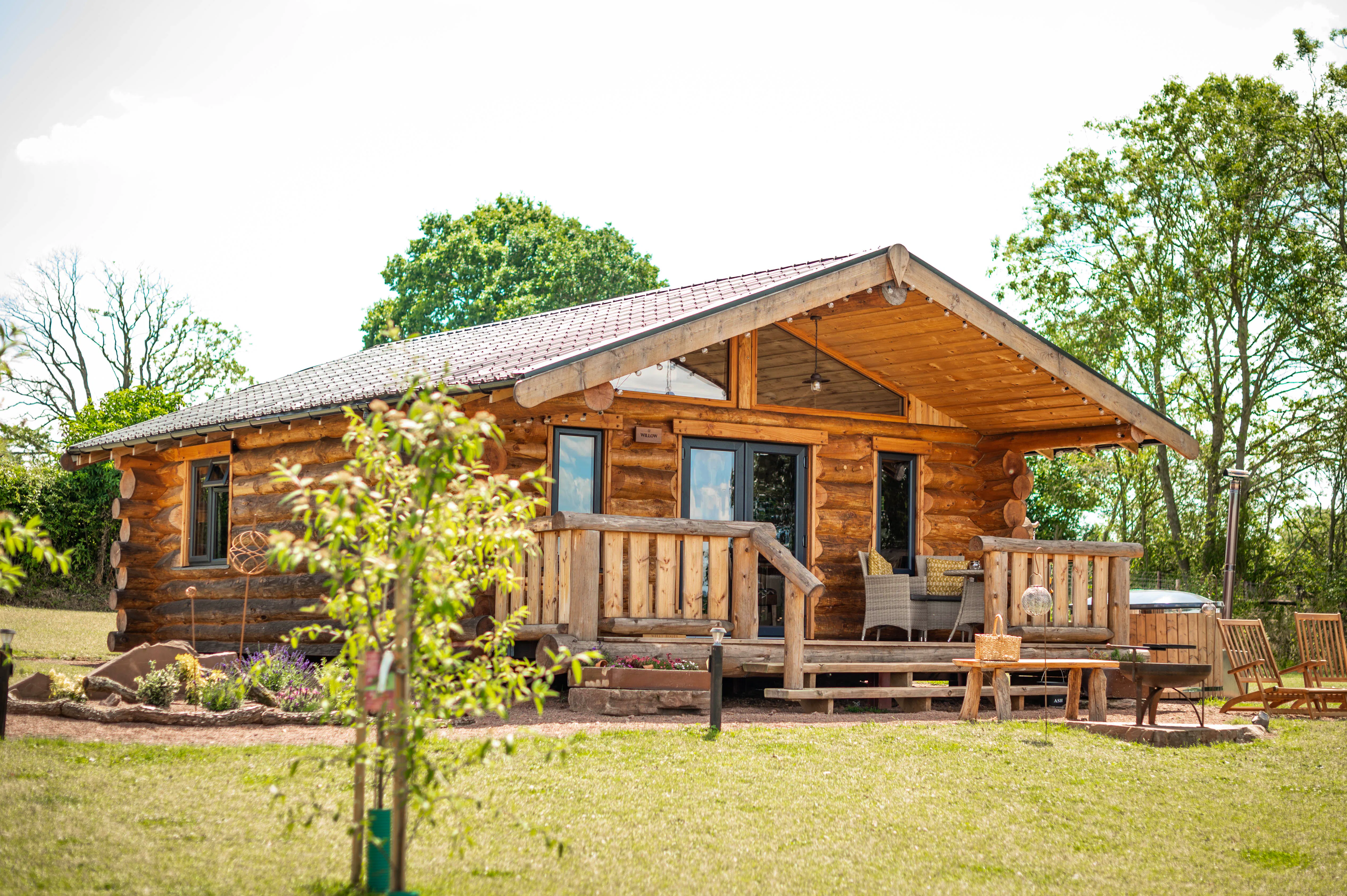 Willow Cabin - Cosy cabin for two