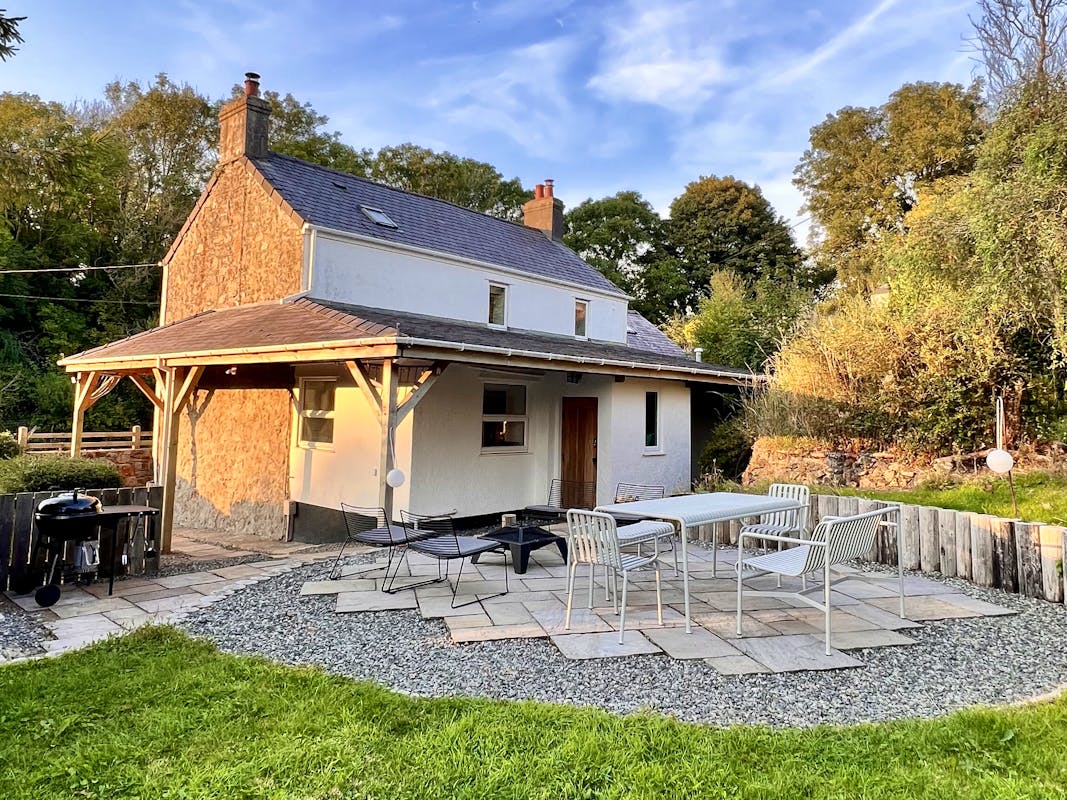 The Writers Cottage - Peaceful Anglesey retreat