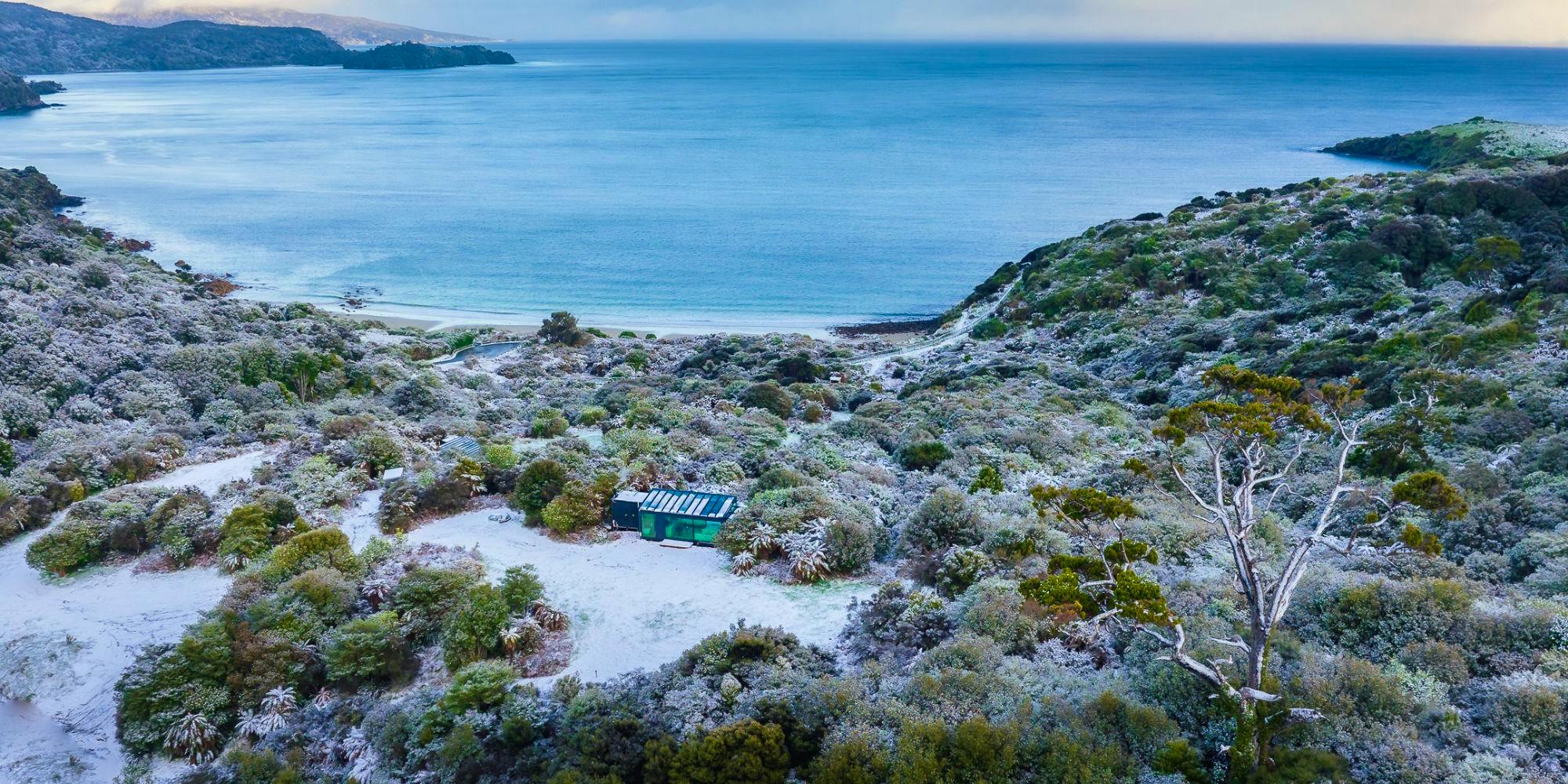The Pole House - The most photographed house on the Great Ocean Road ...
