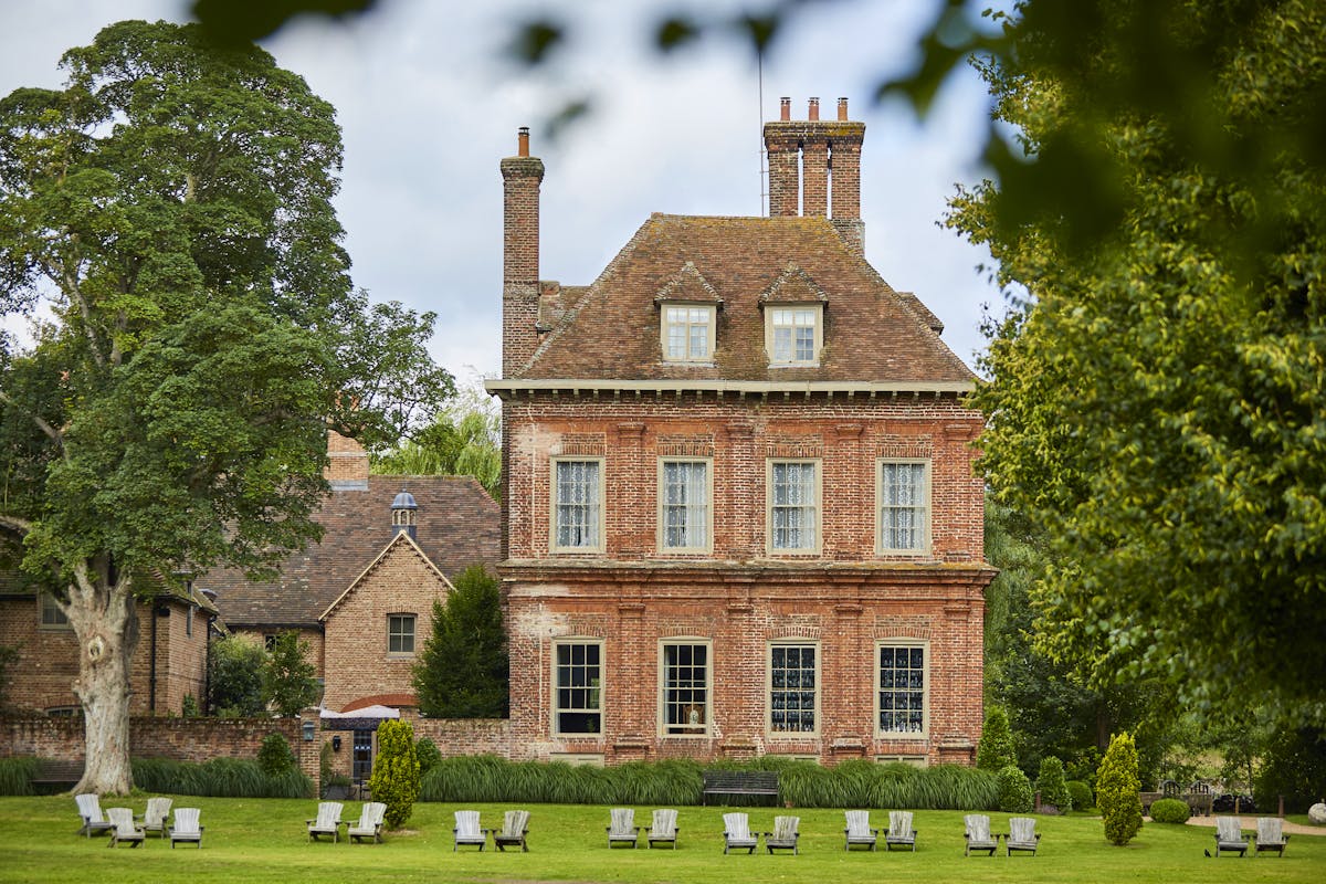 THE PIG-at Bridge Place – Eclectic charm in Kent.