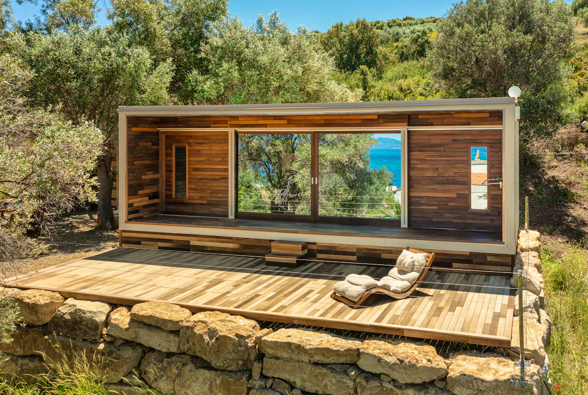 Tiny Home in Pallini – Unique holiday home in Greece.