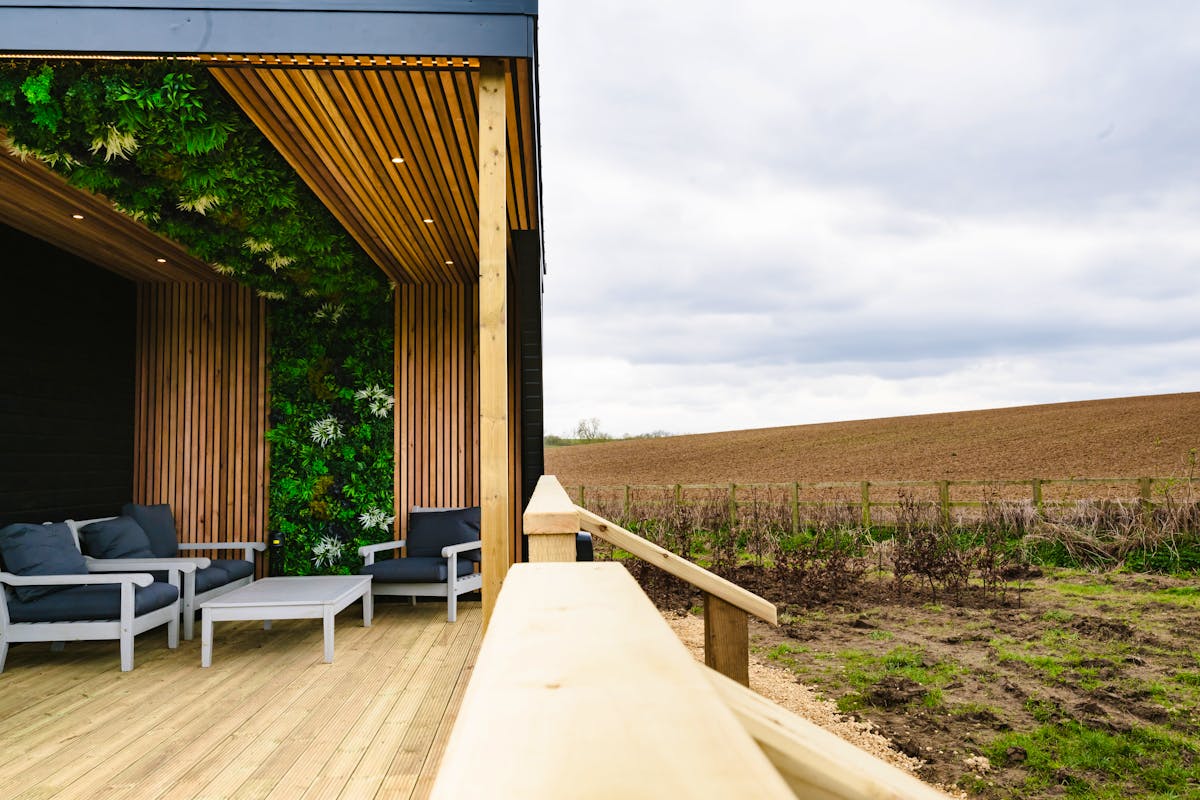 Rutland Hideaway Lodges - Beautiful hot tub lodges