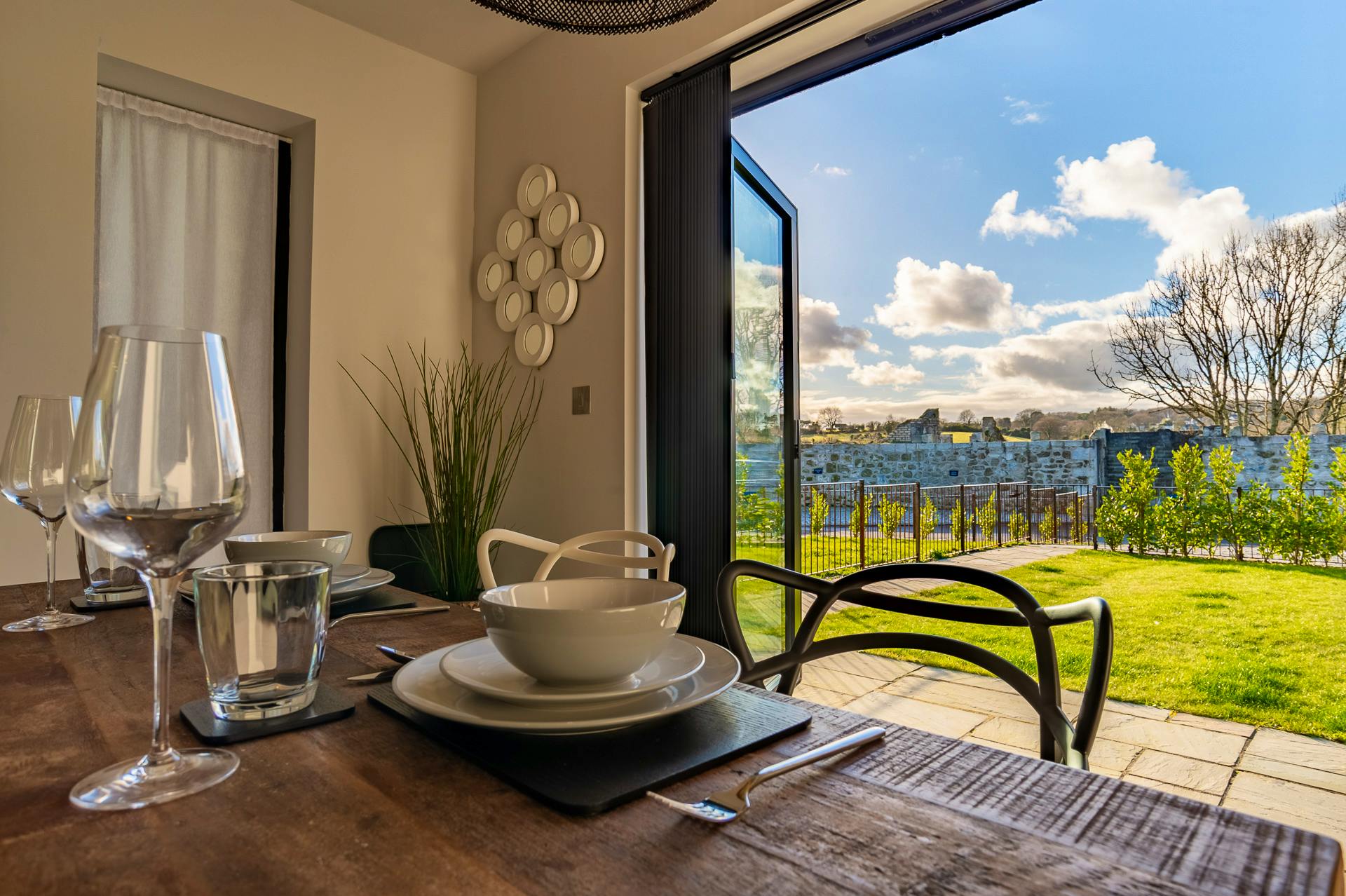 Fowey Penthouse - Charming Cornish apartment with estuary views