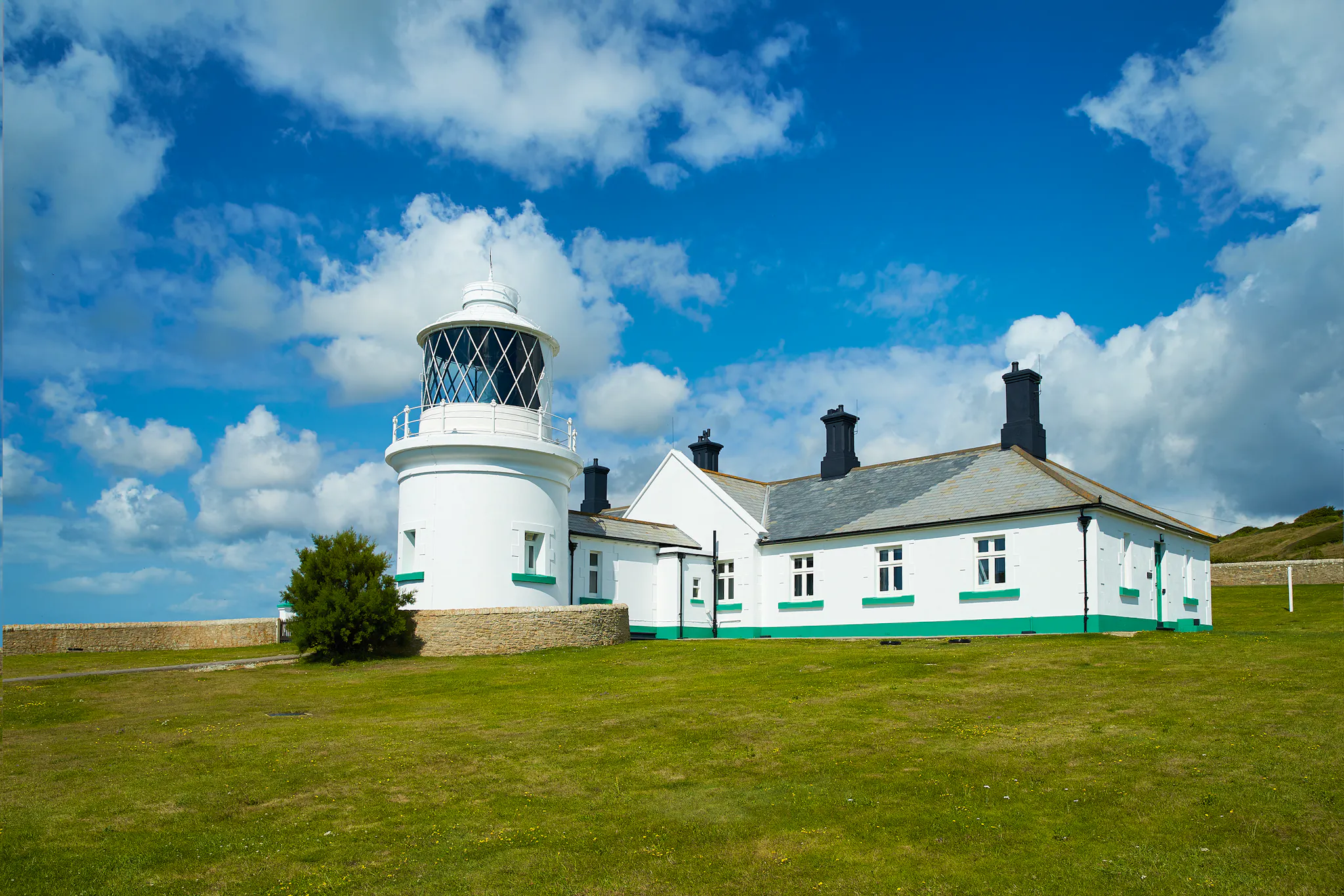 15 of the Best Lighthouse Stays in the UK - Coolstays