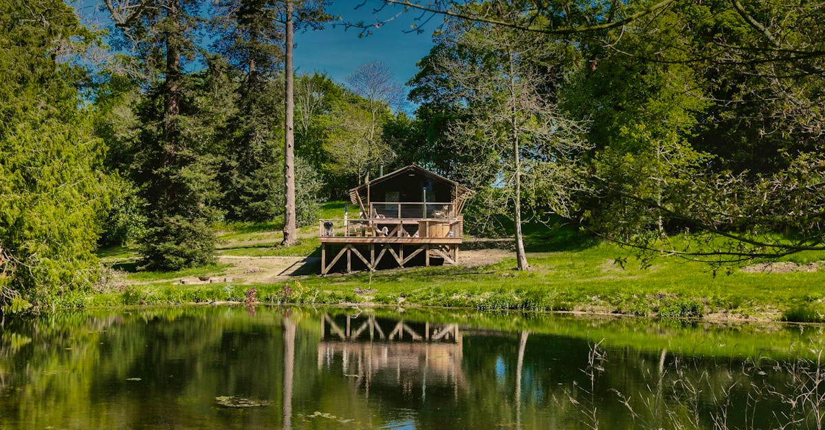 Different types of glamping stays