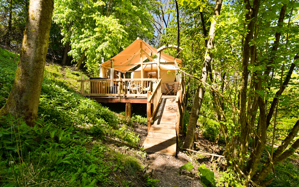 The Far Out Yurt - Gorgeous Cotswolds yurt