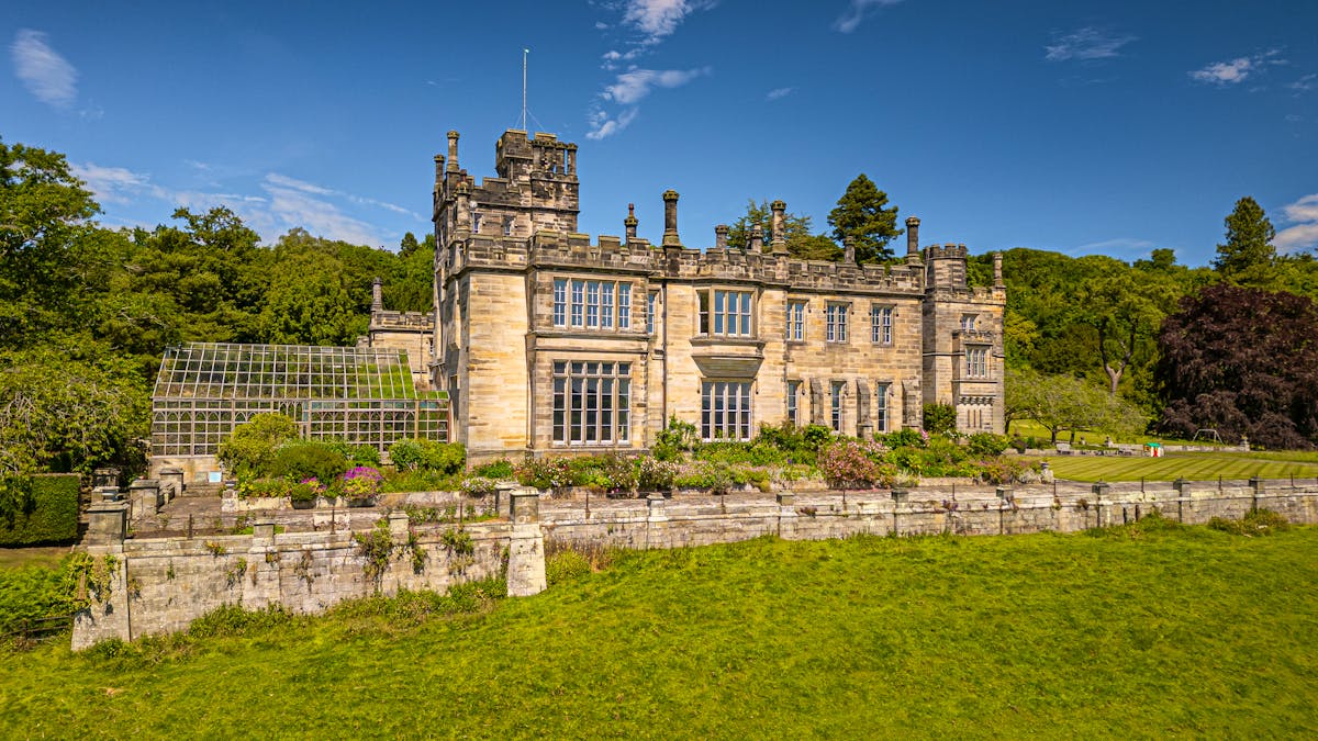 Beaufront Castle - Unique Northumberland Getaway for Groups