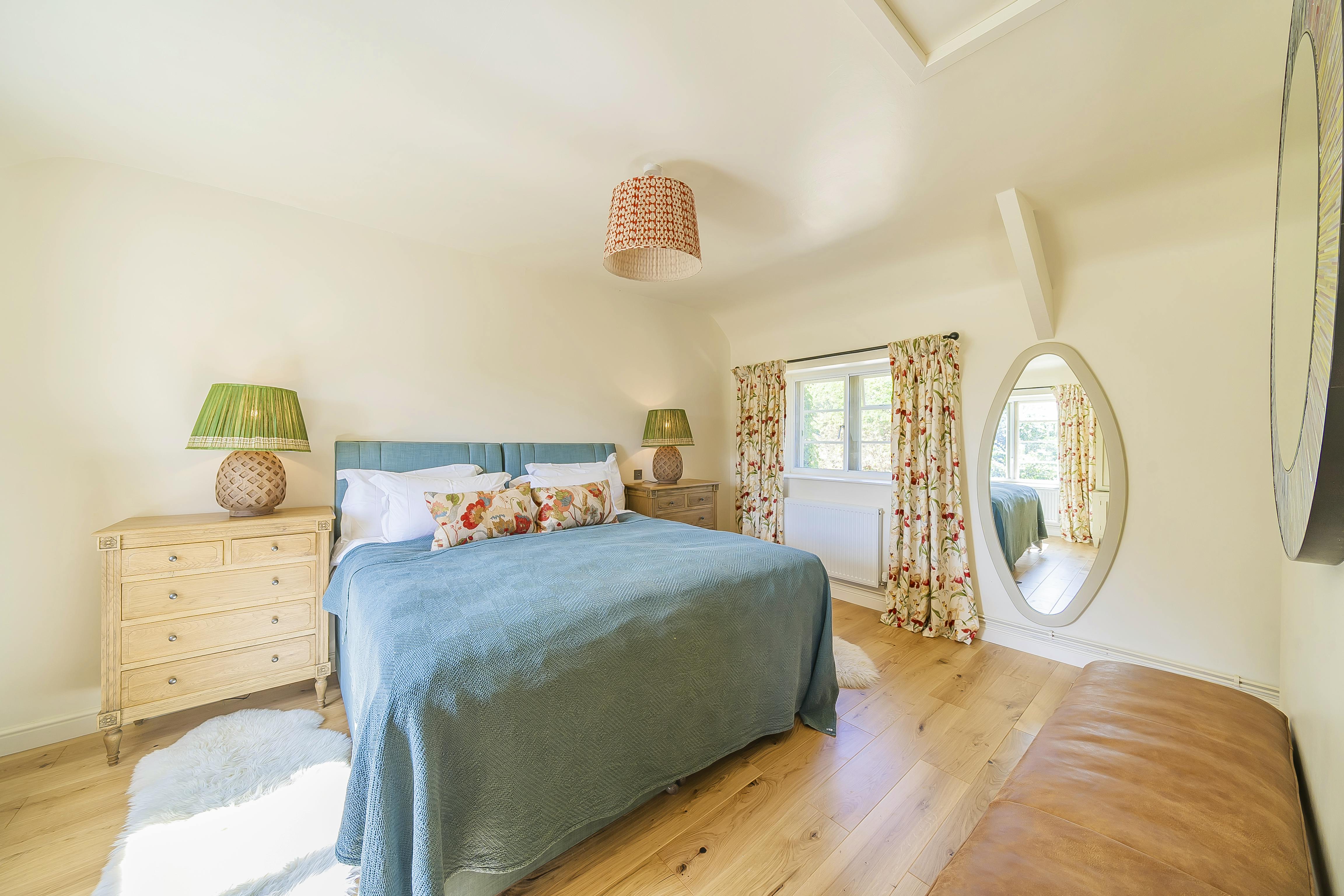 Pear Tree Inn Whitley - Country house hotel near Bath