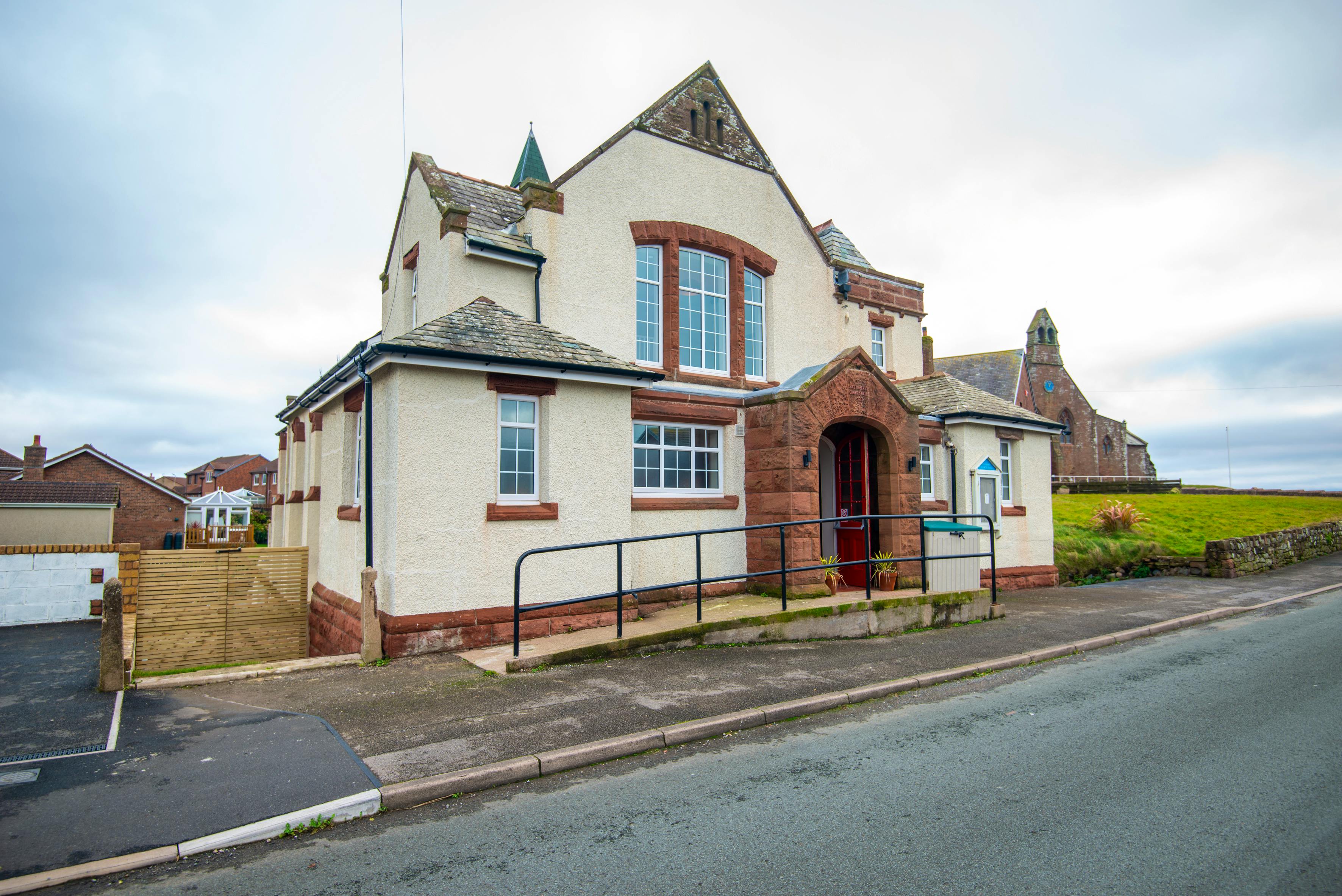 The Chapel at Walcot Hall. Converted chapel for 4 in rural Shropshire